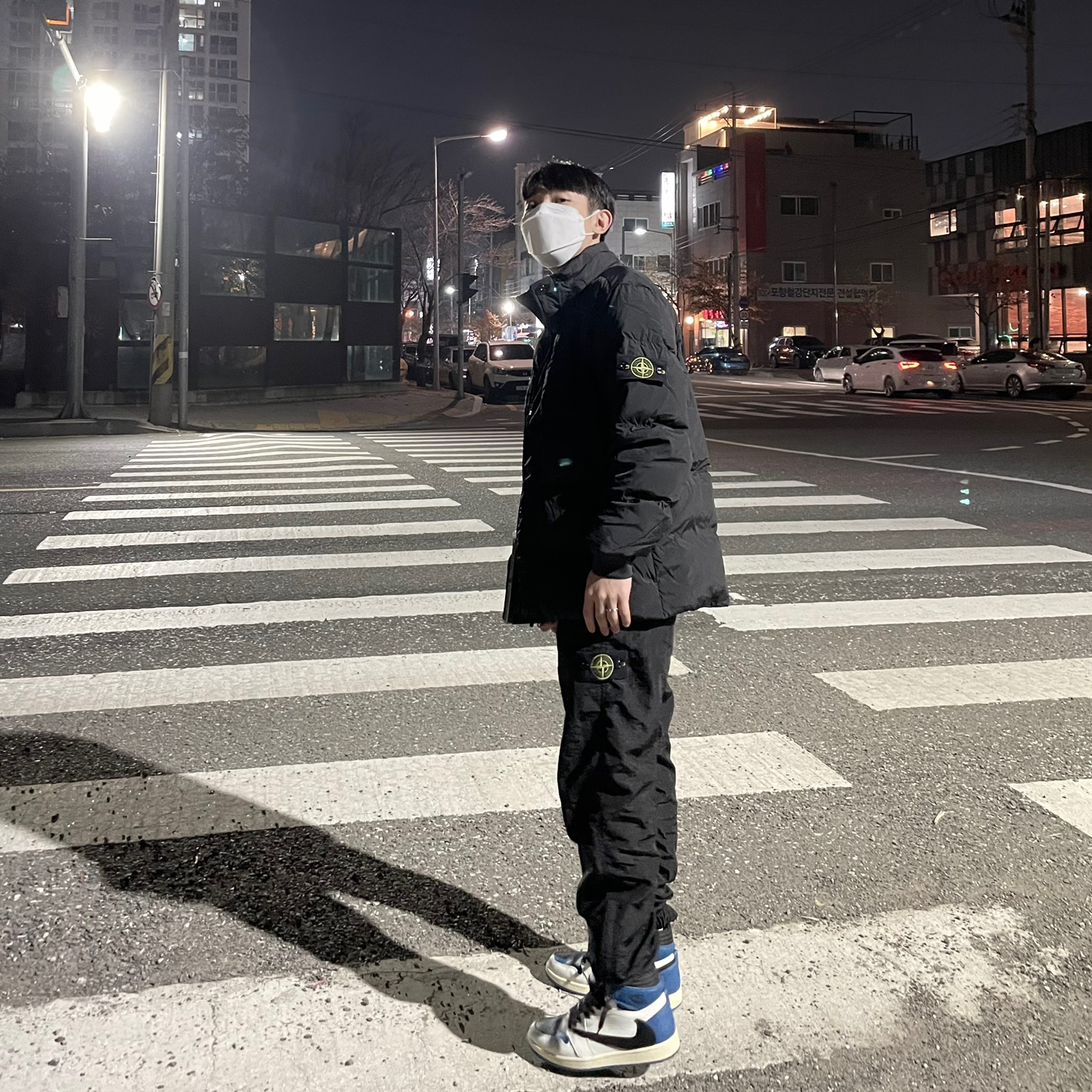 용맹이 (@ch._.lee) 님의 게시물 | KREAM