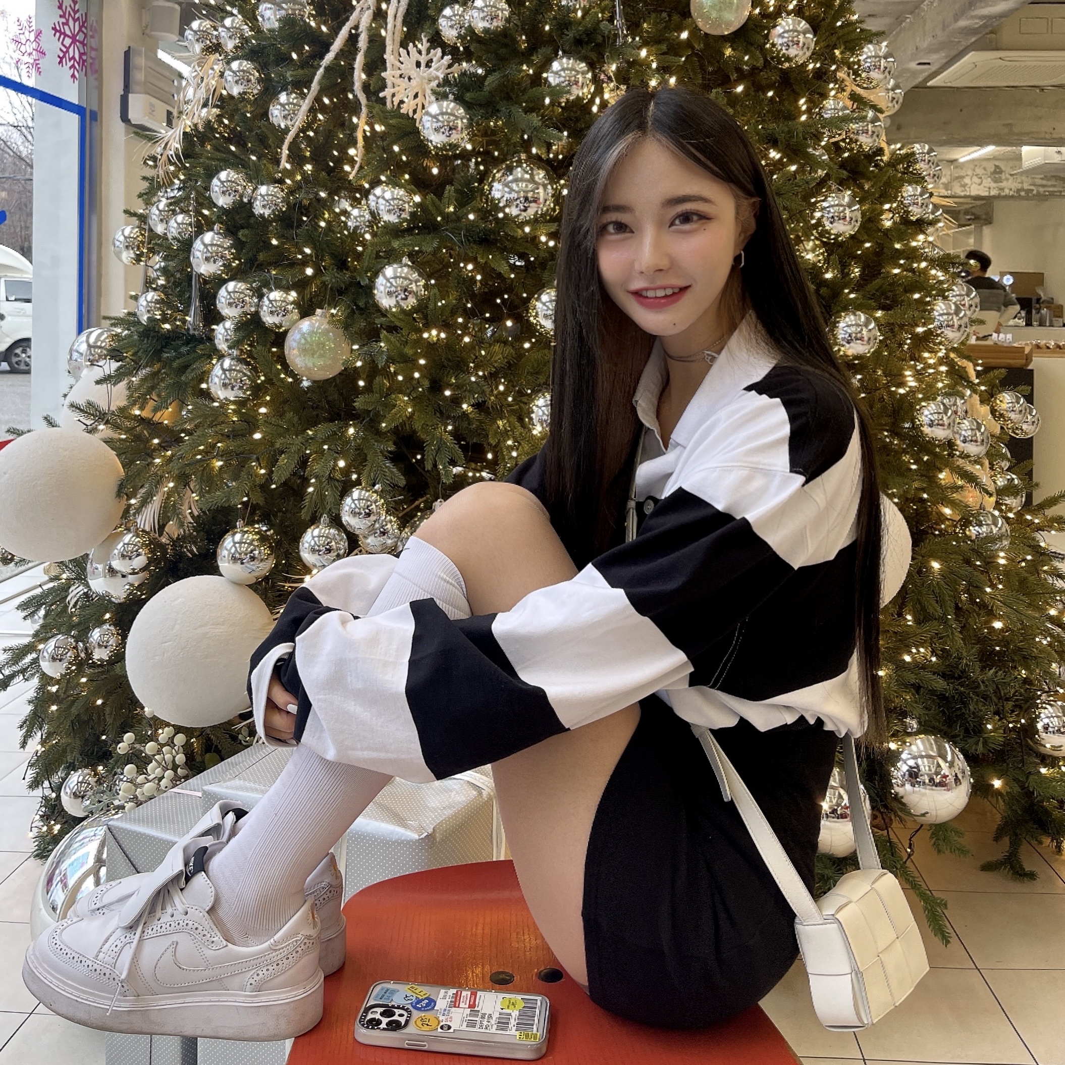 선의 (@hsd_09_) 님의 게시물 | KREAM