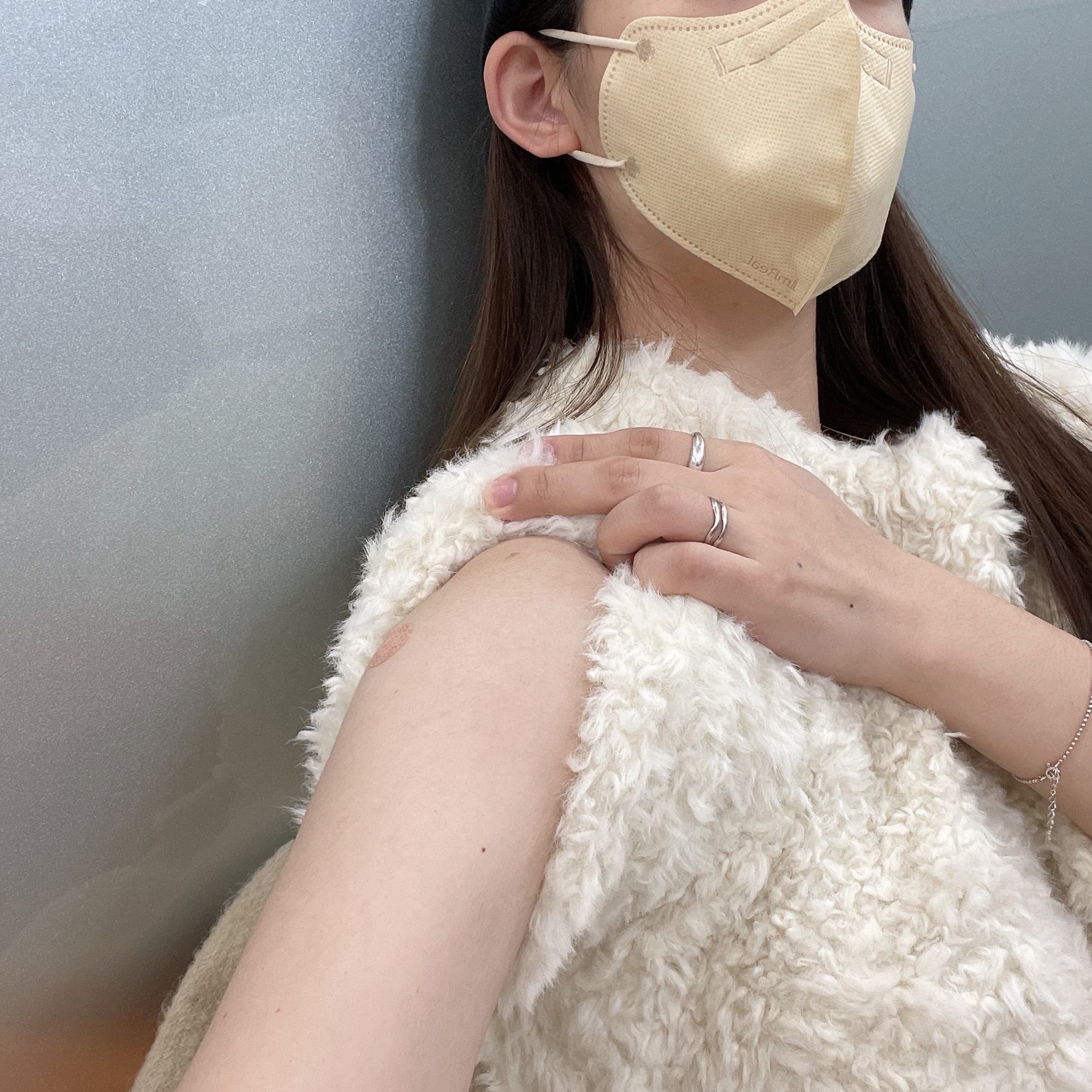 실버컴퍼니 (@cho_silver) 님의 게시물 | KREAM