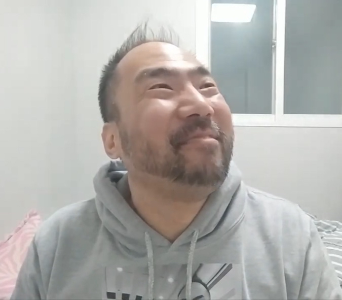 박용민 (@_yong._.min) 님의 게시물 | KREAM