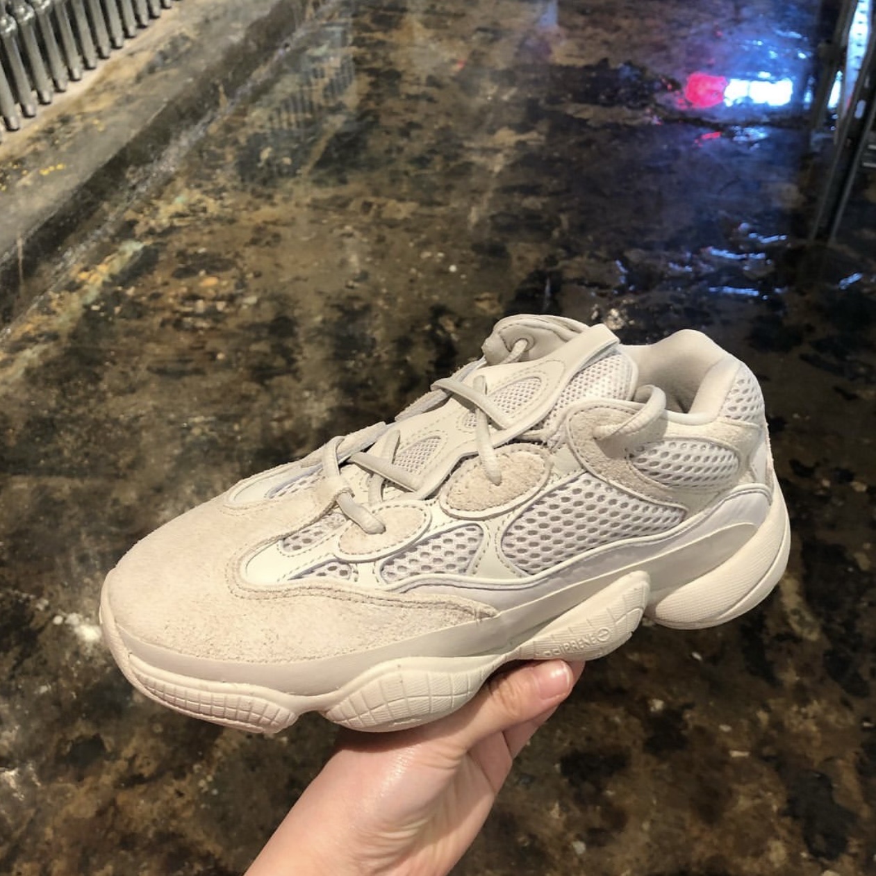 ️ (@h_hyo) 님의 게시물 | KREAM