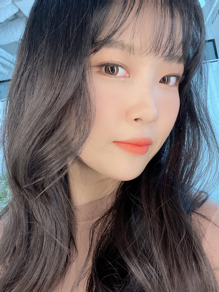 혜진 (@hyezzing_) 님의 게시물 | KREAM