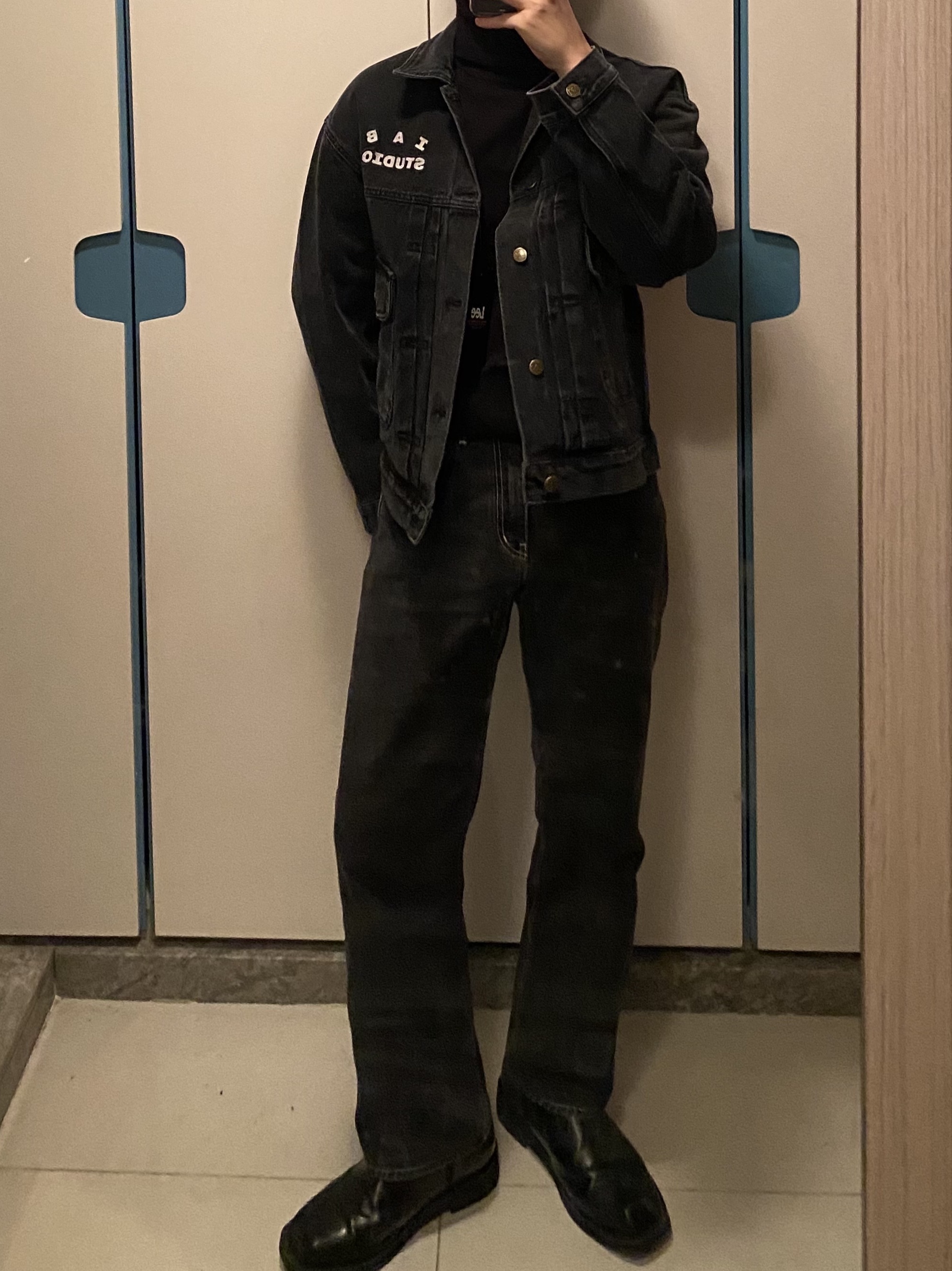 (@hh___) 님의 게시물 | KREAM