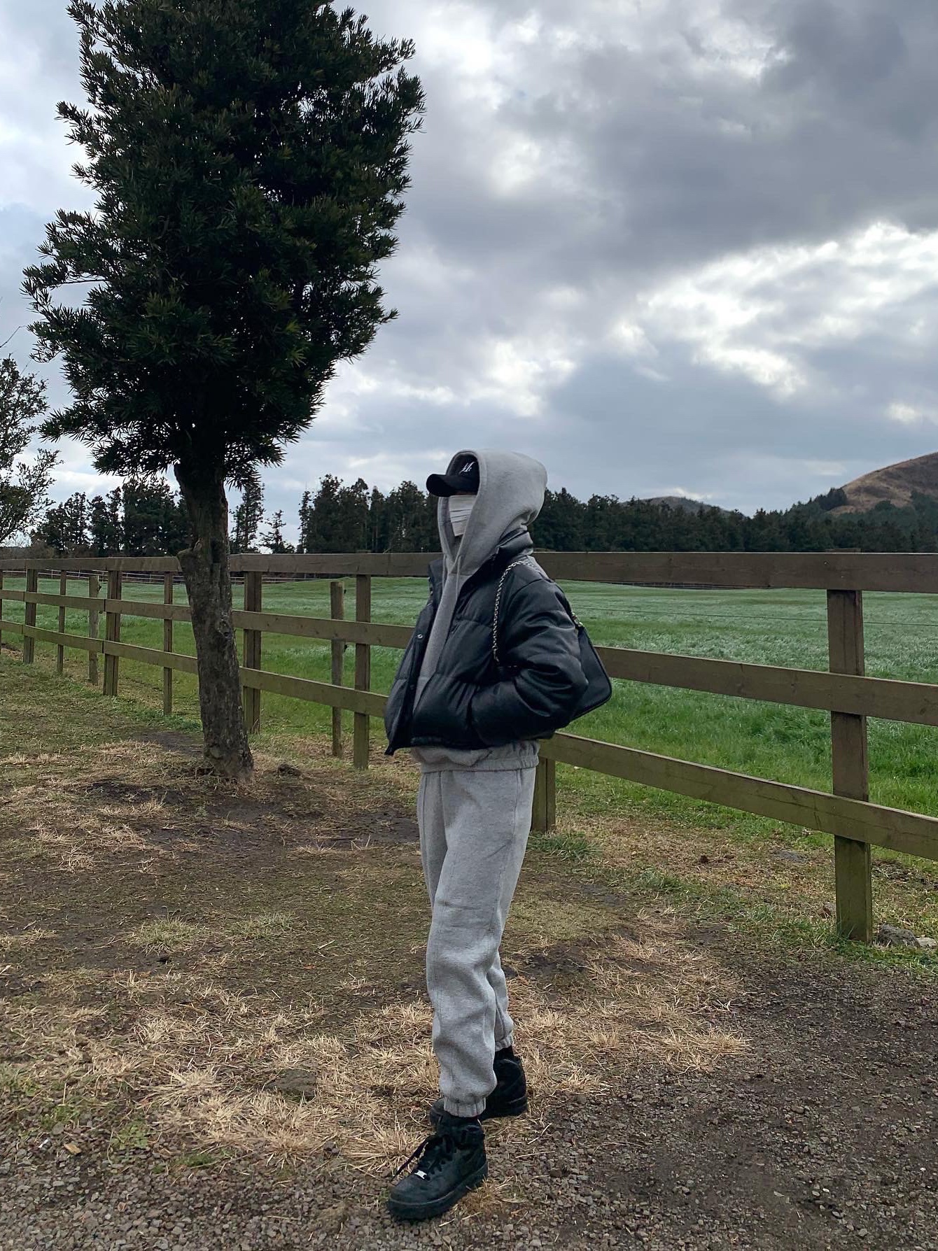 고진아 (@sore_ike__) 님의 게시물 | KREAM