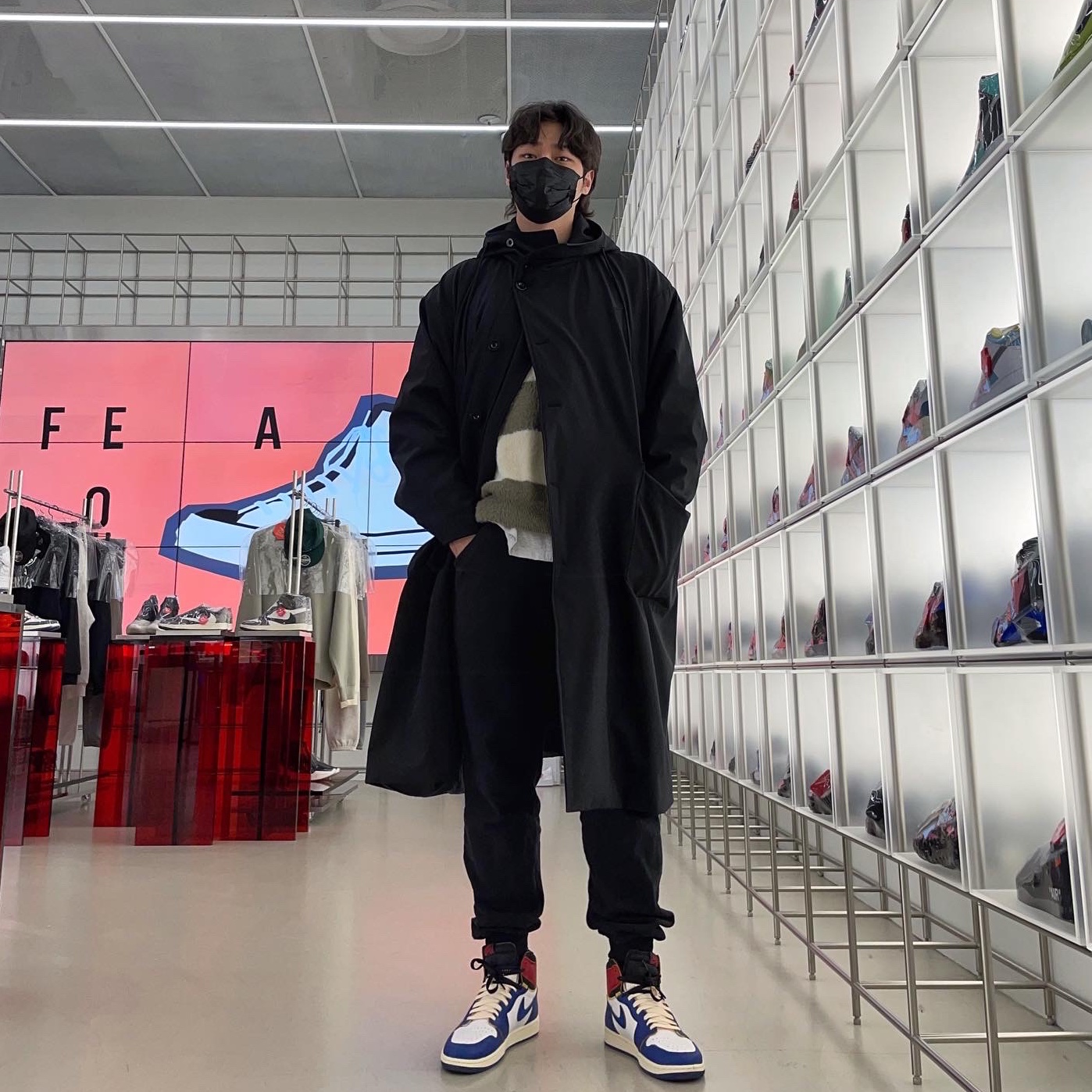 kim.j.g (@junbo) 님의 게시물 | KREAM