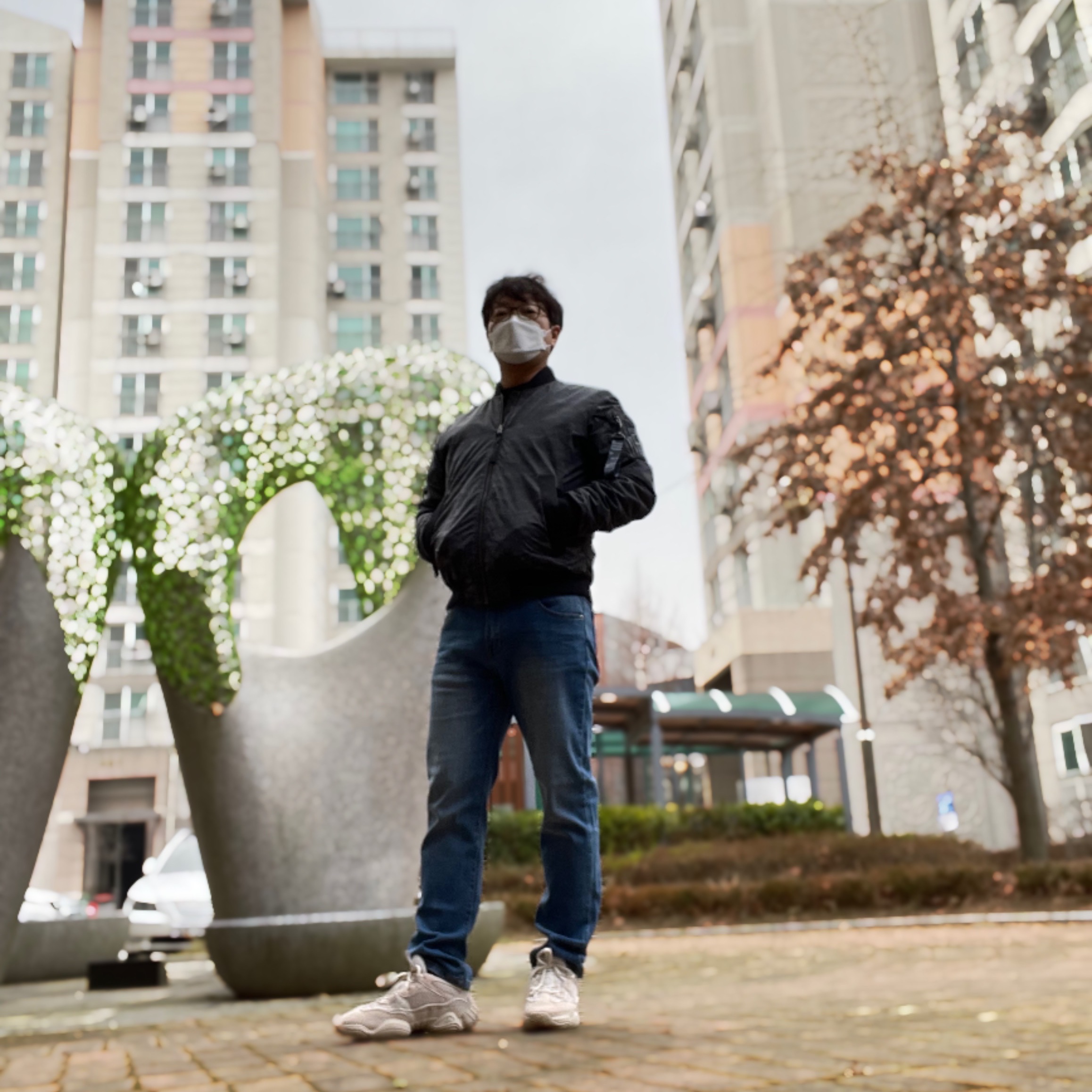 Lee (@artera) 님의 게시물 | KREAM