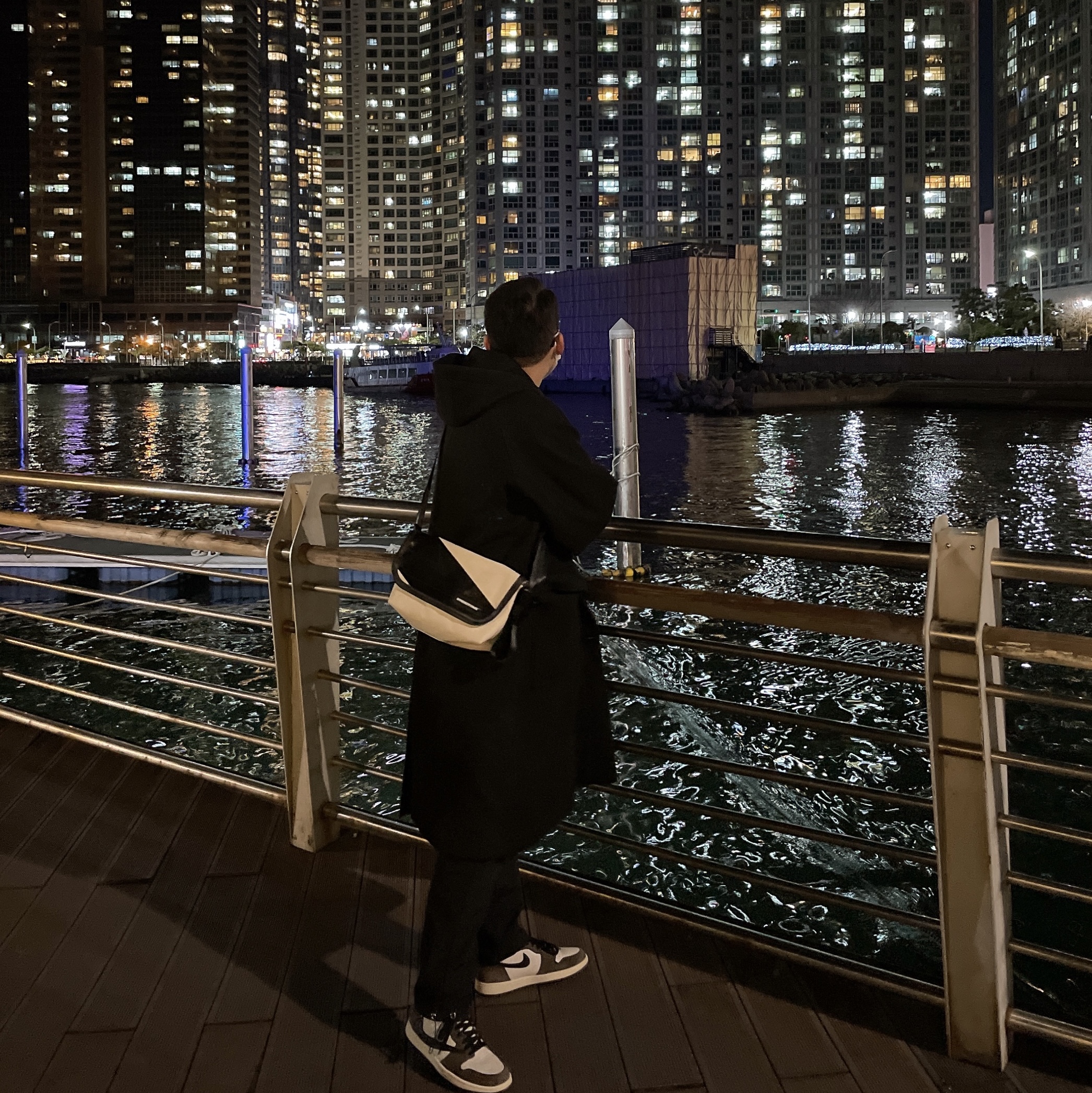 tjdntjr3 (@seo_woo_seok) 님의 게시물 | KREAM