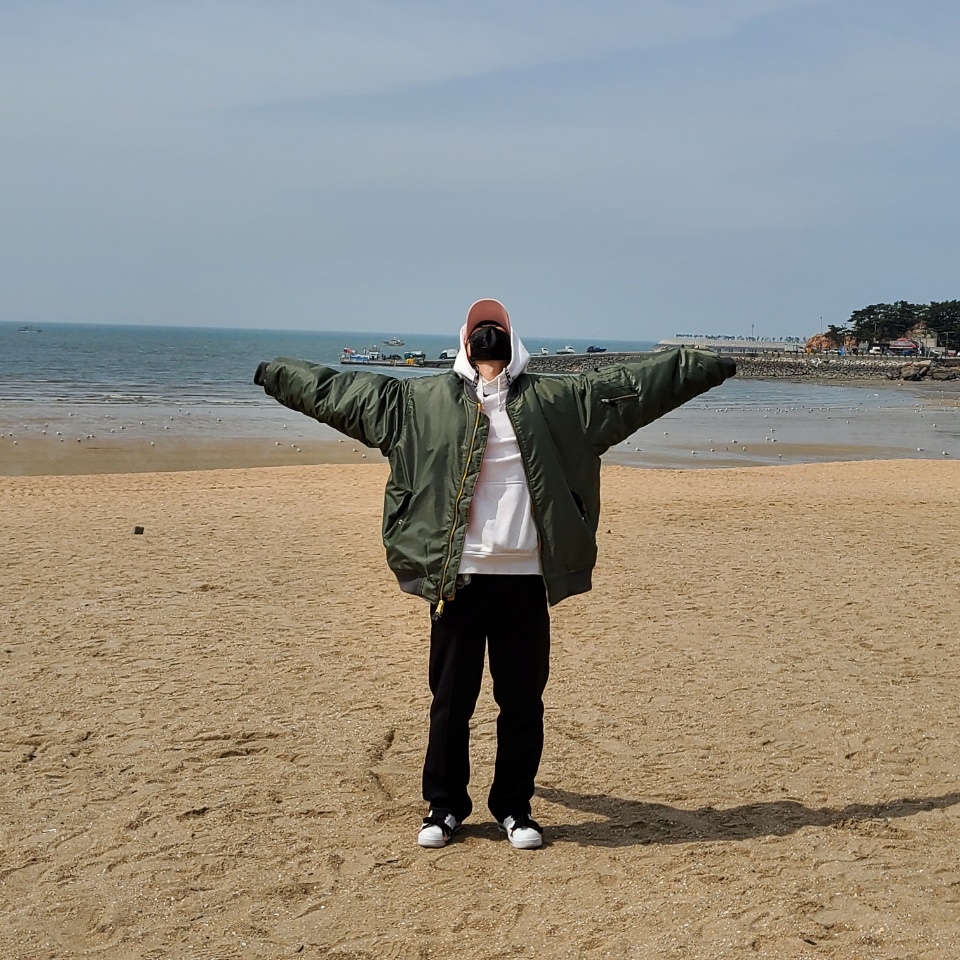 강 스 (@gangs._.v) 님의 게시물 | KREAM