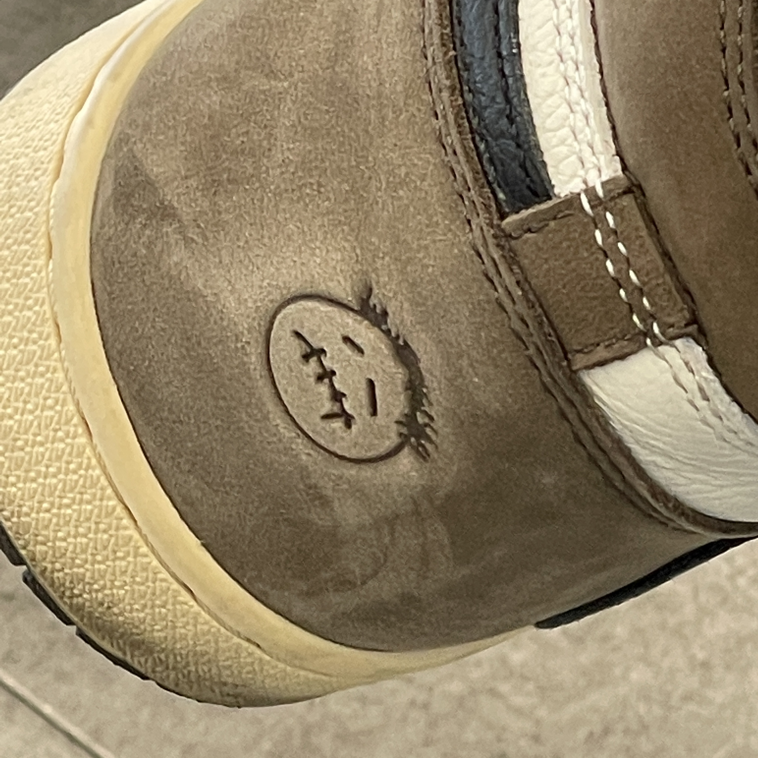 광탈전문가 (@178_69) 님의 게시물 | KREAM