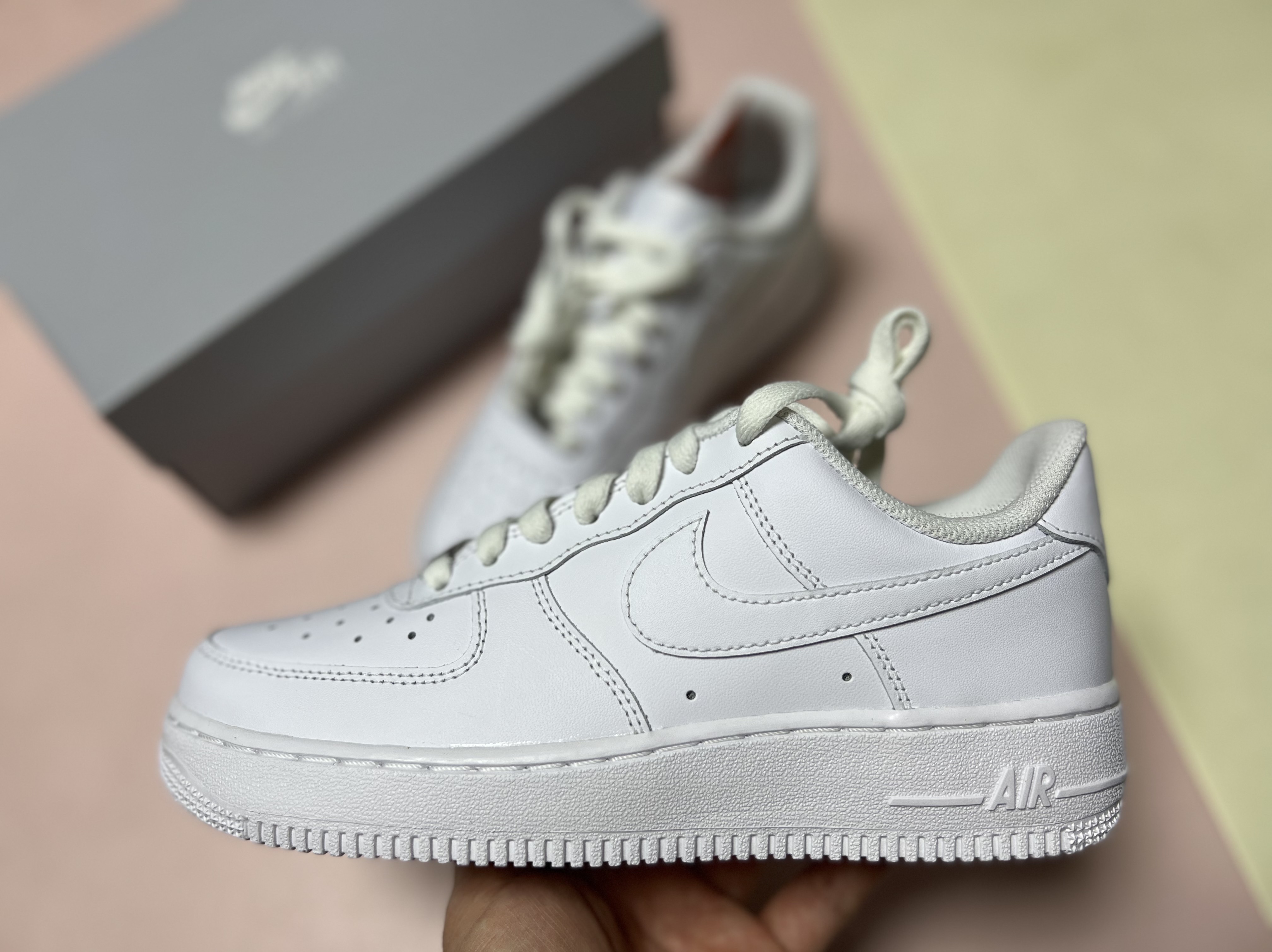 유설 (@godspeed) 님의 게시물 | KREAM