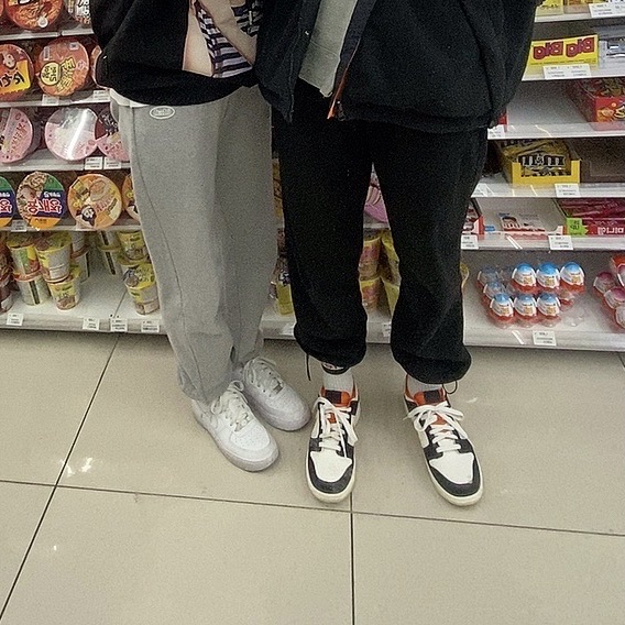 spqjf33 (@zzo_hh) 님의 게시물 | KREAM