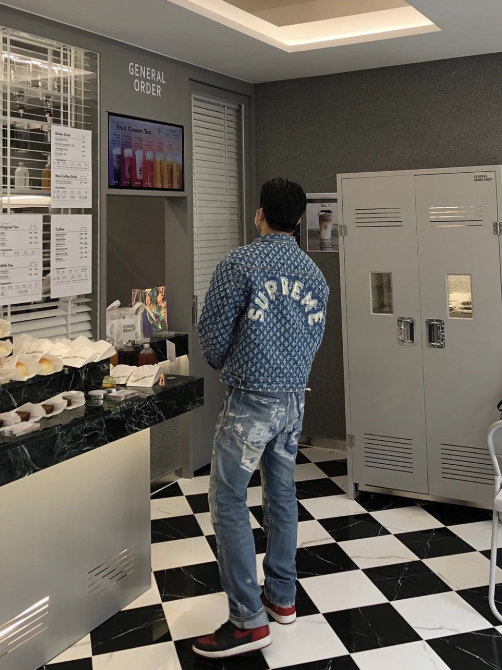 insta (@hoonieonandon) 님의 게시물 | KREAM