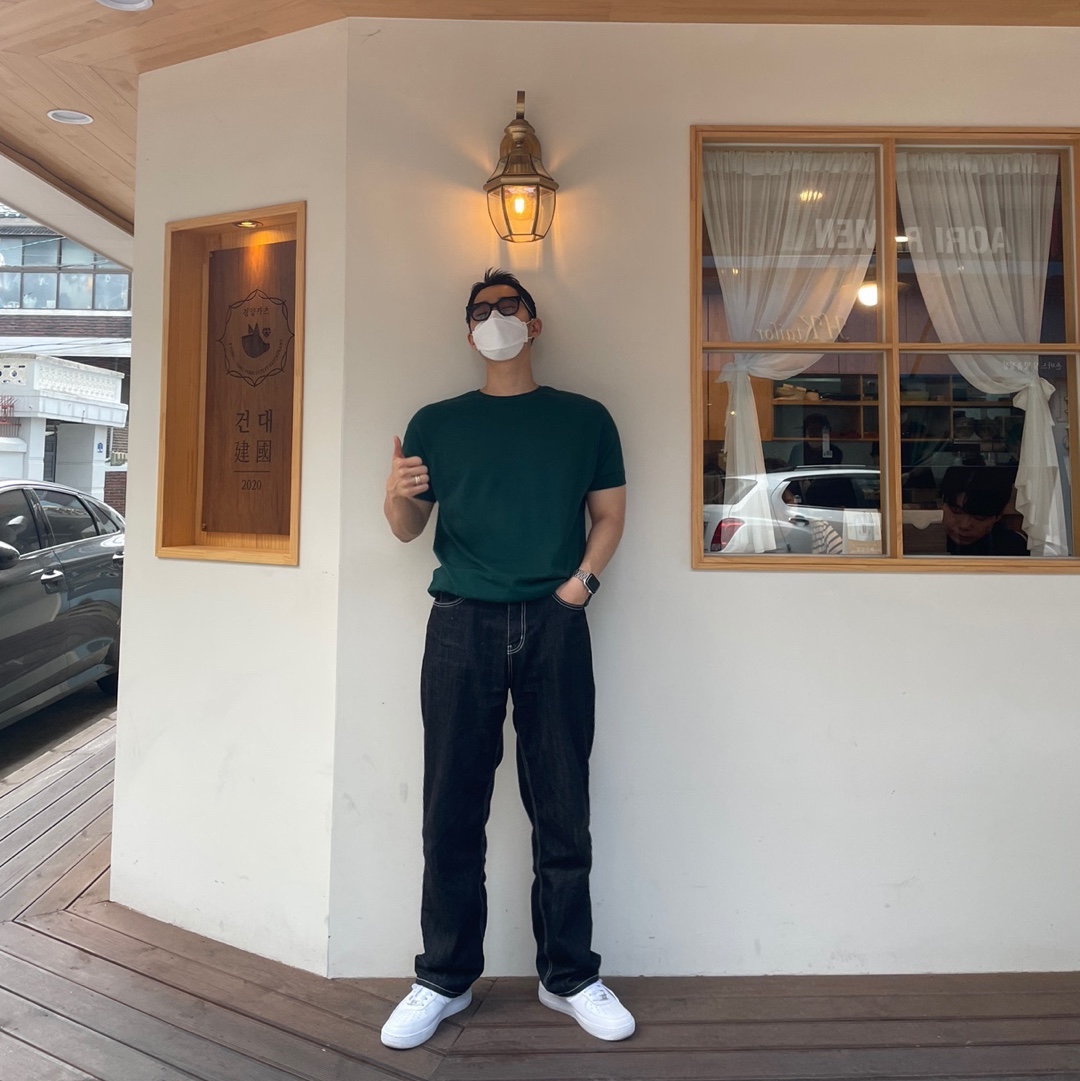 디디 (@io.ddo) 님의 게시물 | KREAM