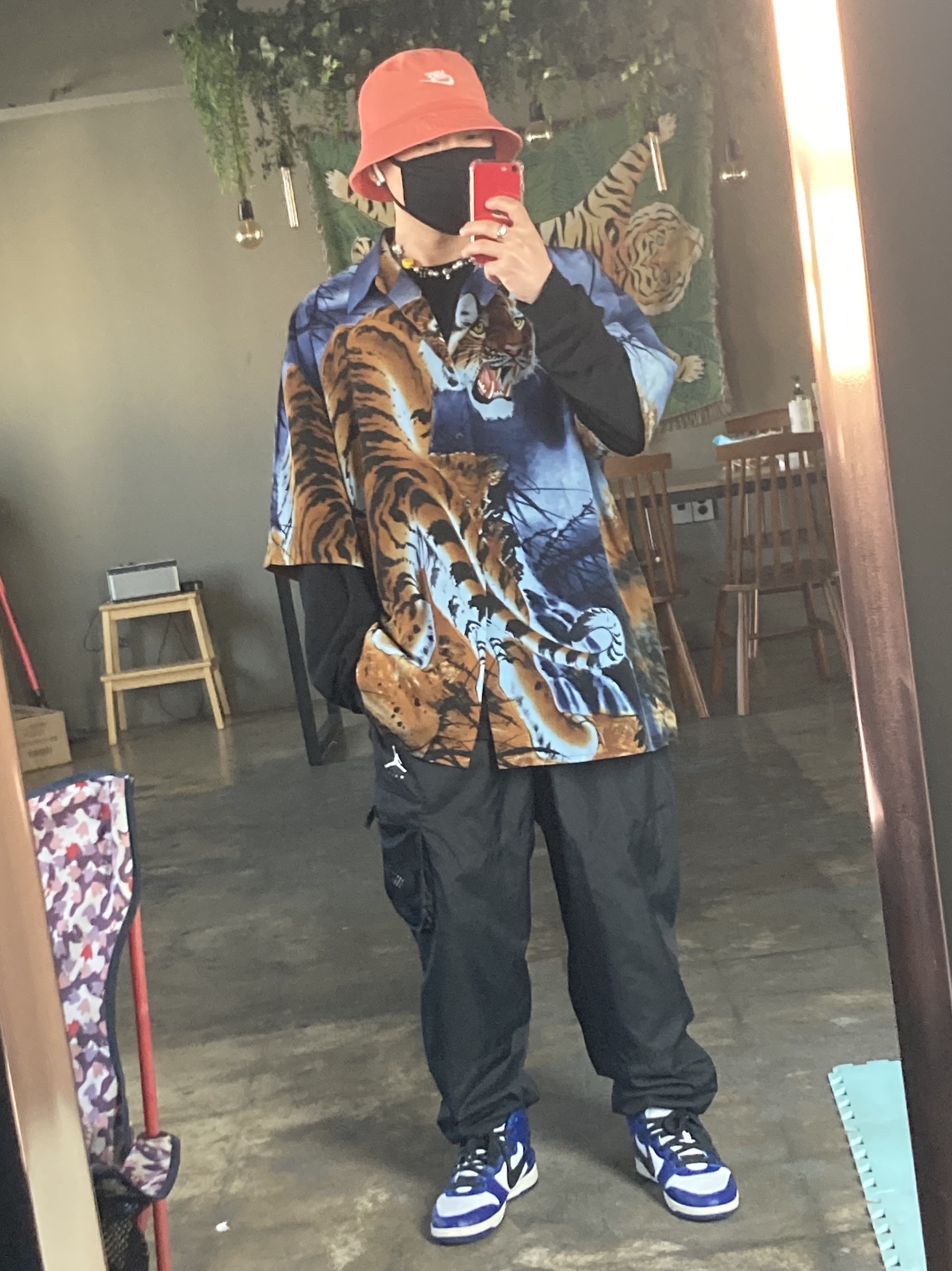 rlagodbs4589 (@youn_custom) 님의 게시물 | KREAM