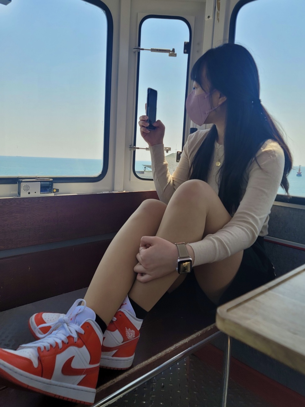 뜌링 (@pear_4.3) 님의 게시물 | KREAM