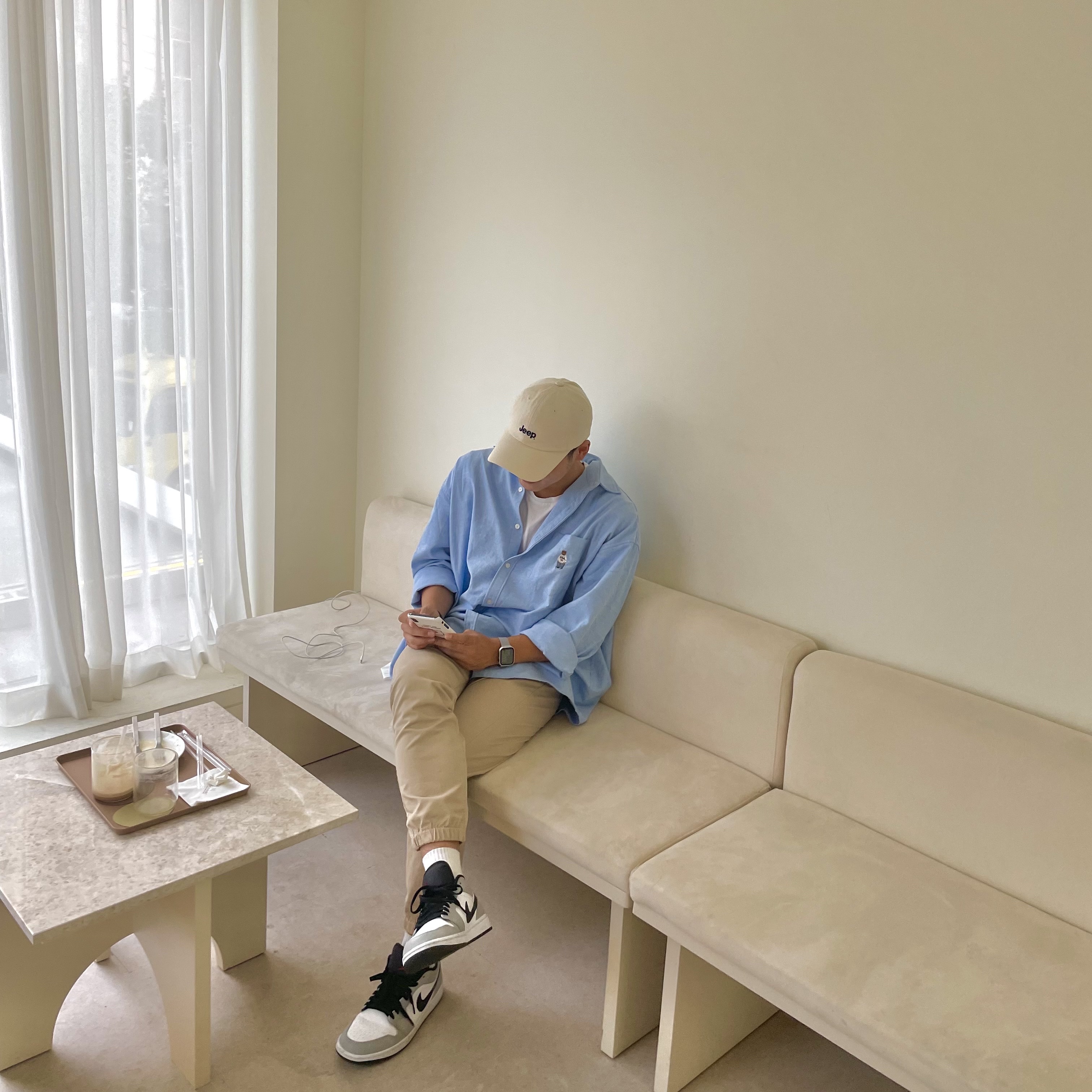 coldli (@cold._water) 님의 게시물 | KREAM