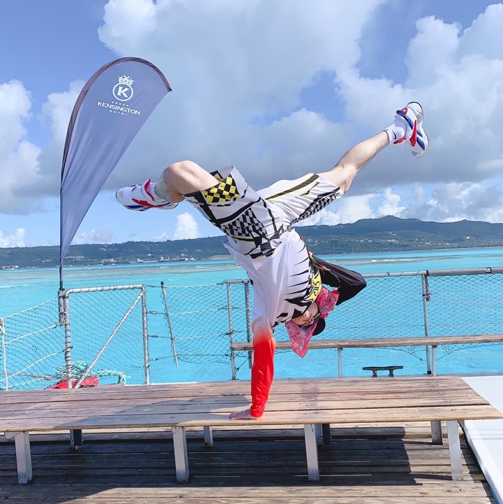 쿠니쿠니 (@electrickun) 님의 게시물 | KREAM