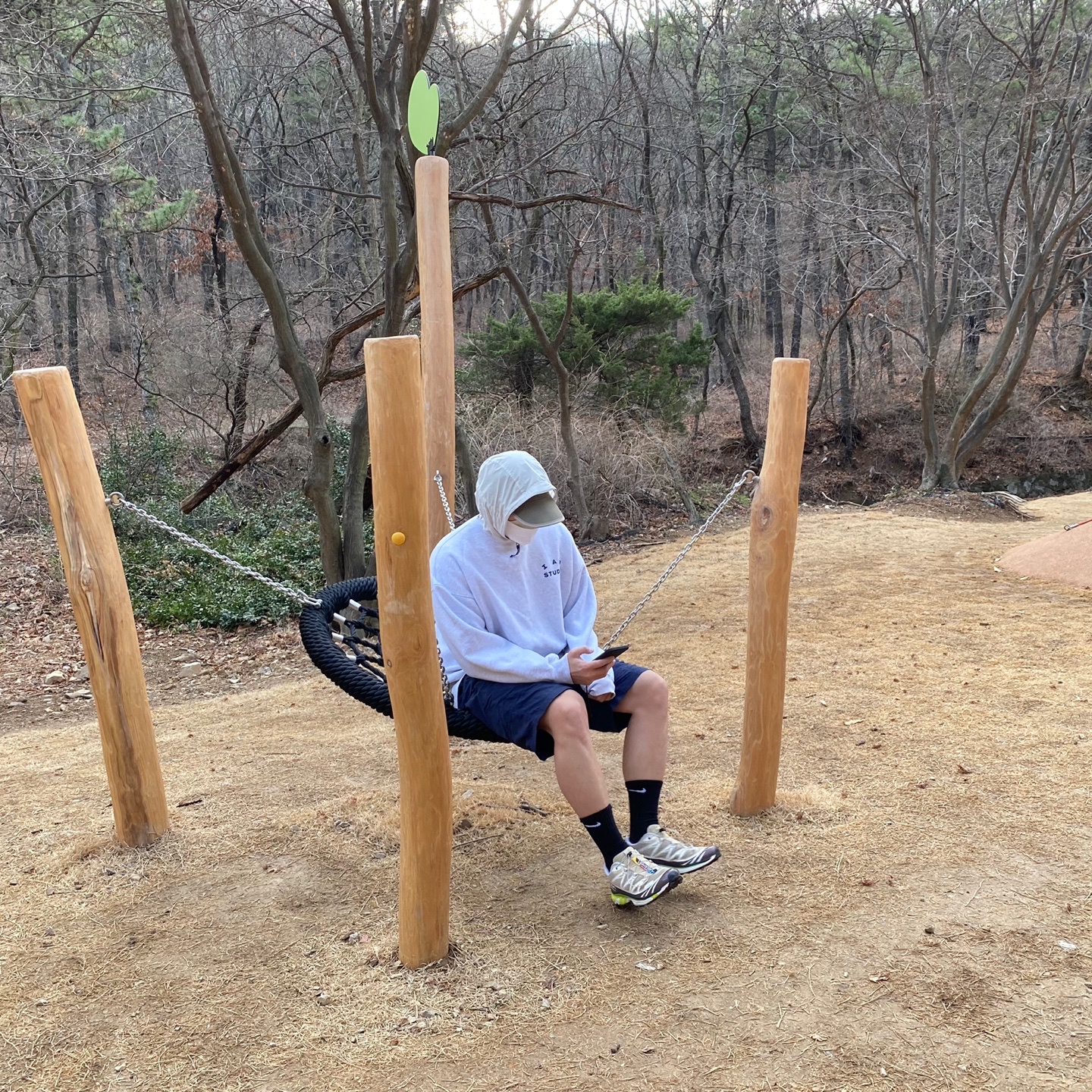 변달건 (@jamesyoon) 님의 게시물 | KREAM