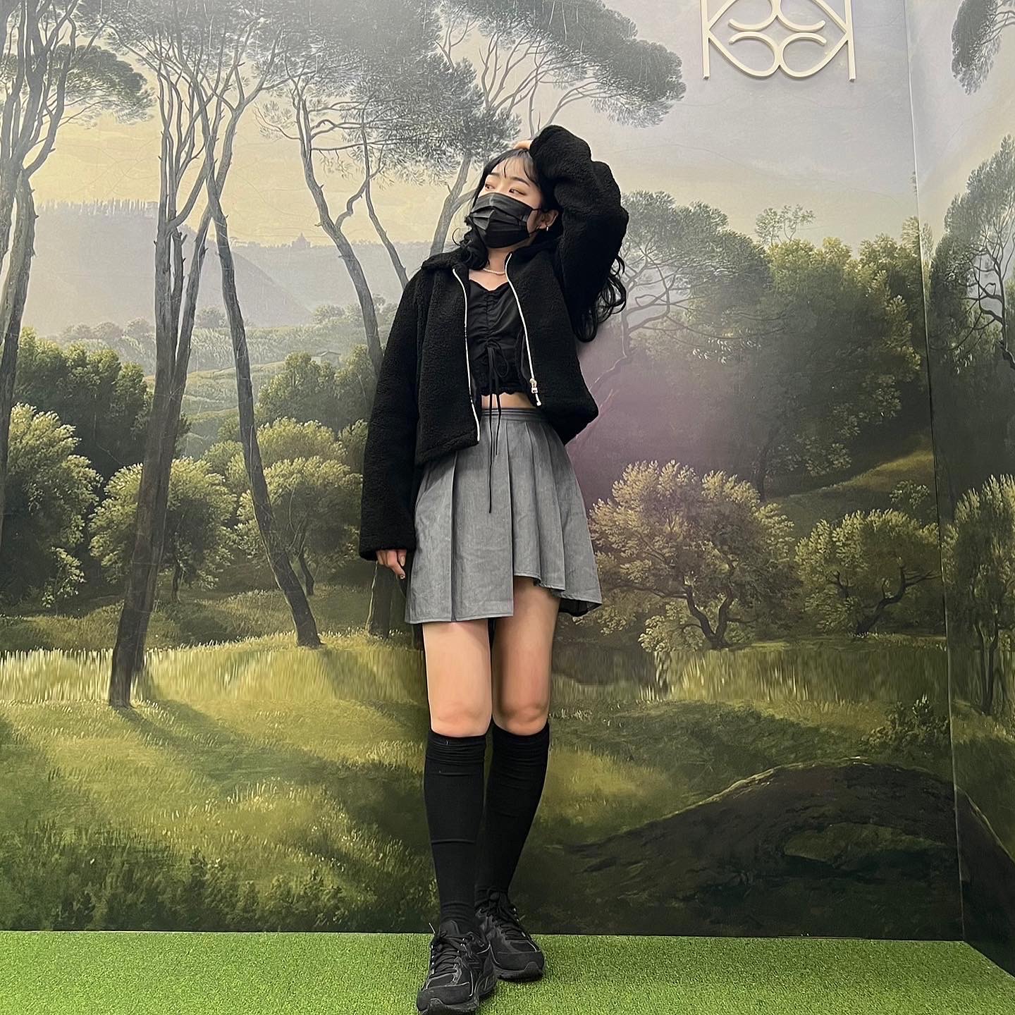 im-pong (@im_pong_) 님의 게시물 | KREAM