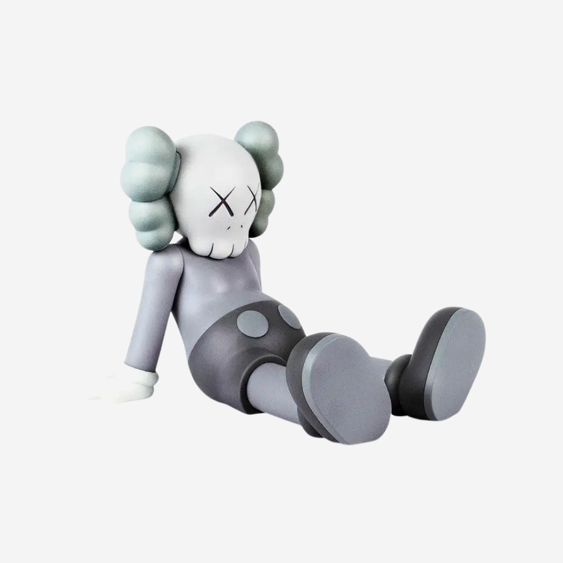 카우스 홀리데이 타이페이 바이닐 피규어 그레이 | Kaws | KREAM