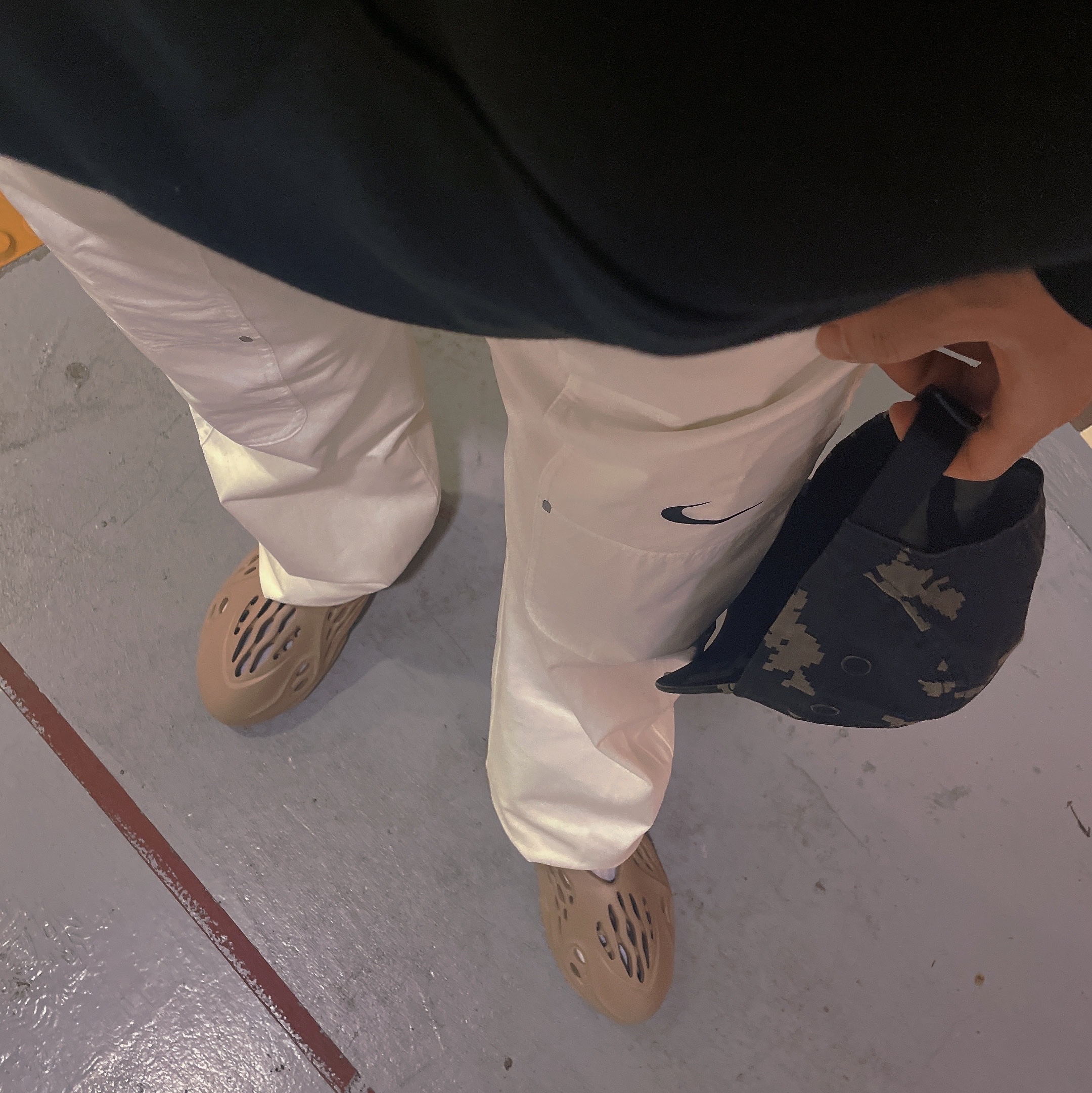 😼 (@j_cheol) 님의 게시물 | KREAM