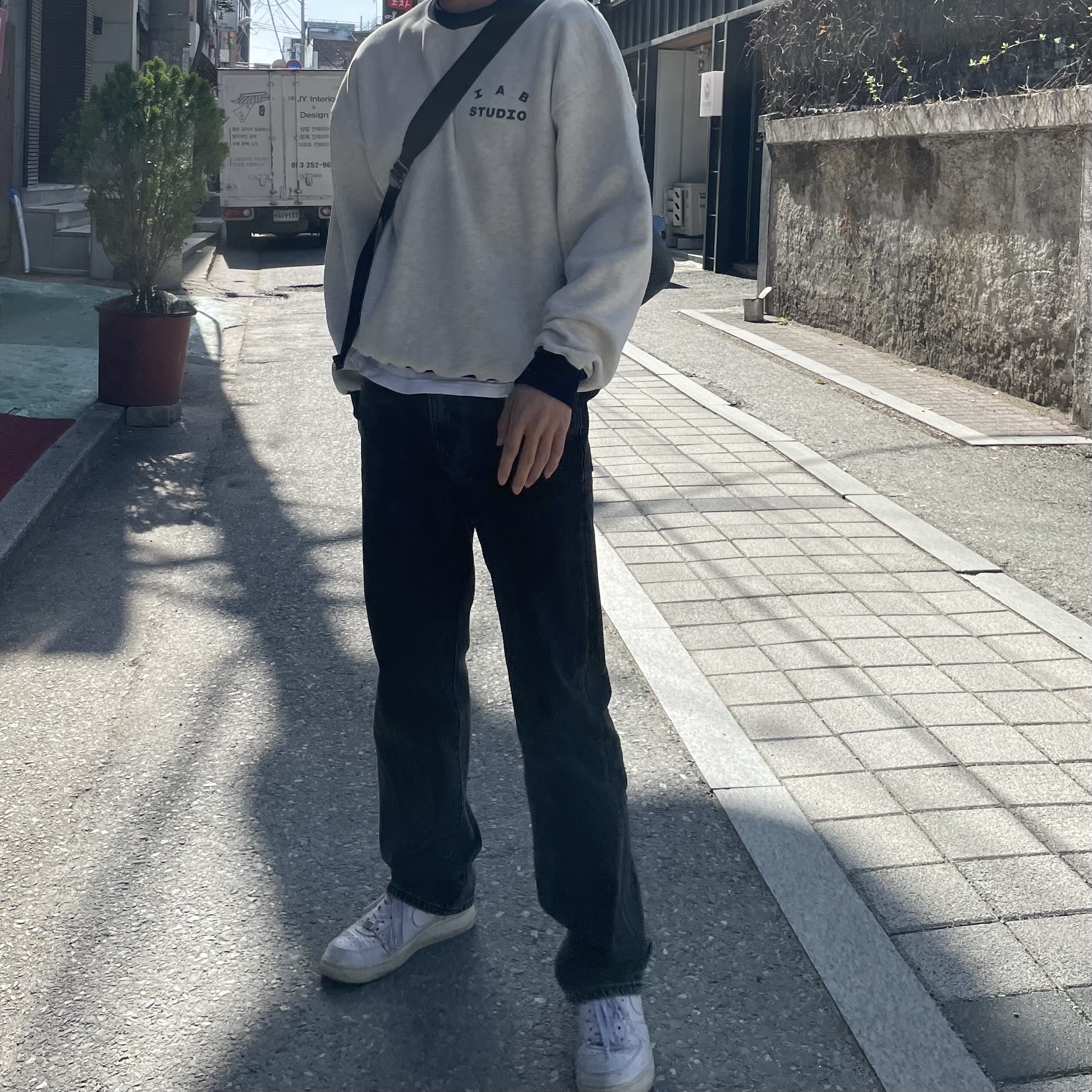 이준성 (@jun_seong_____) 님의 게시물 | KREAM