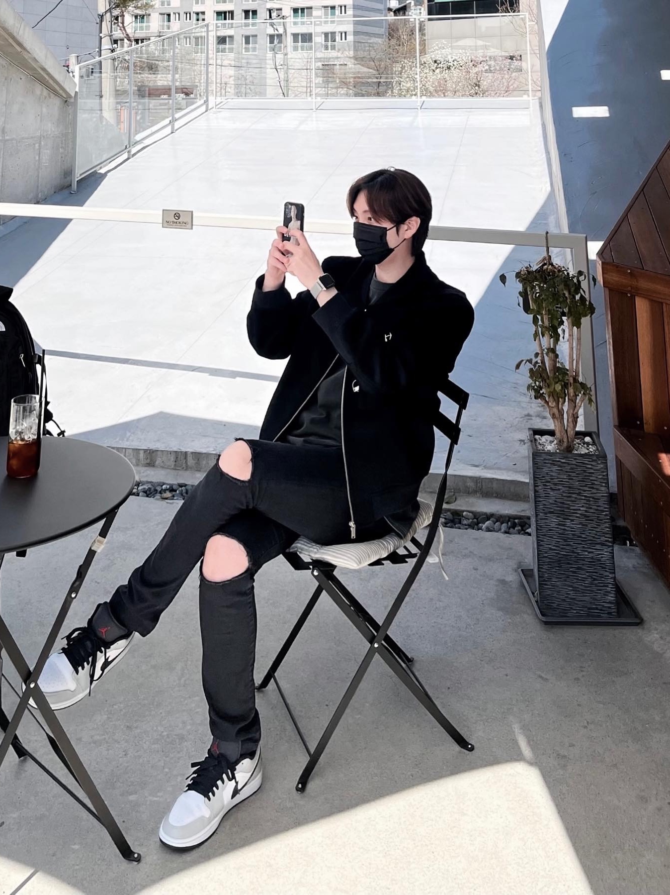 @𝙜𝙠𝙖𝙬𝙡𝙜𝙣𝙨(𝙎𝙝... (@gkawlgns) 님의 게시물 | KREAM