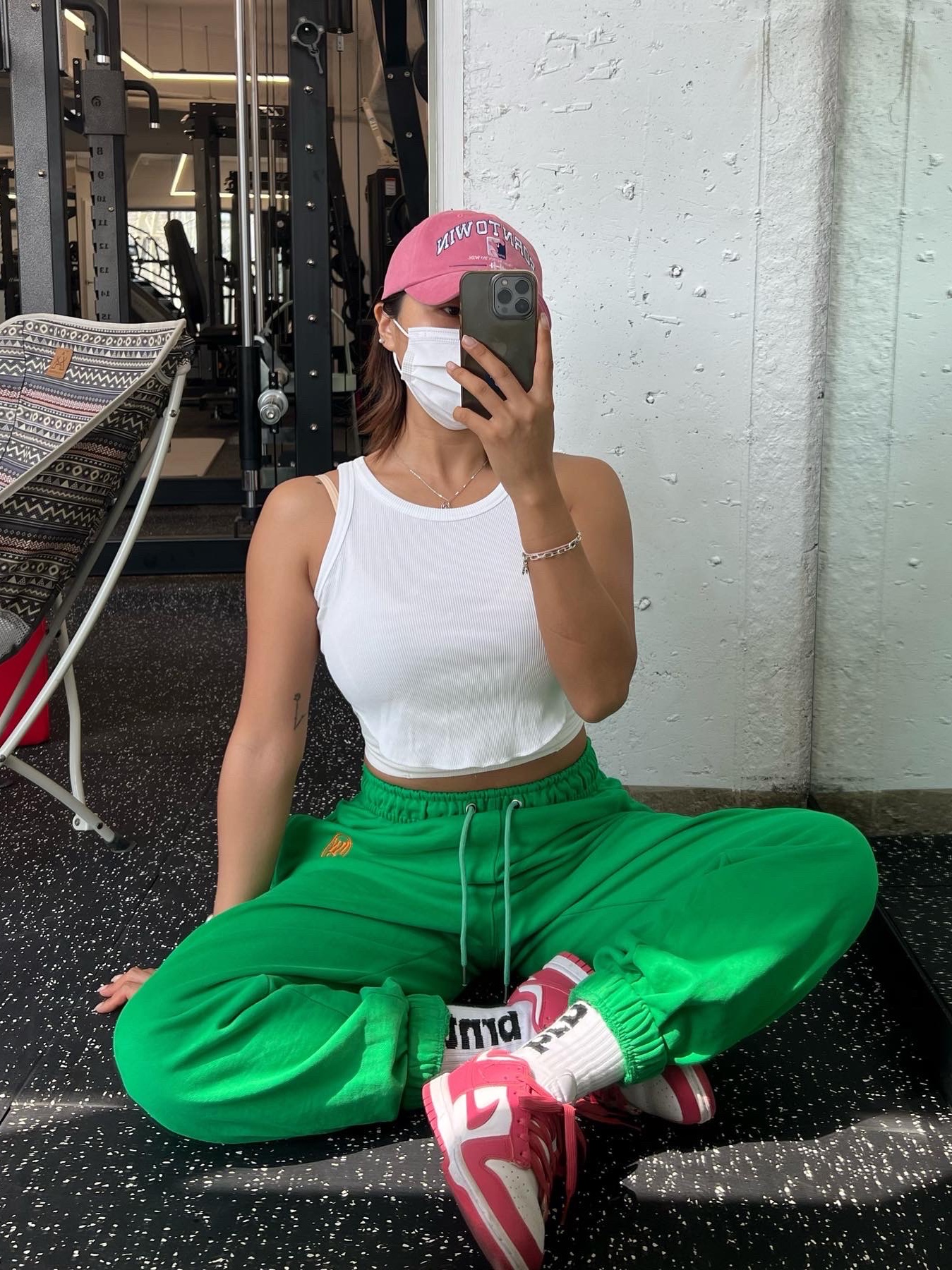 윤아 (@yooooona) 님의 게시물 | KREAM