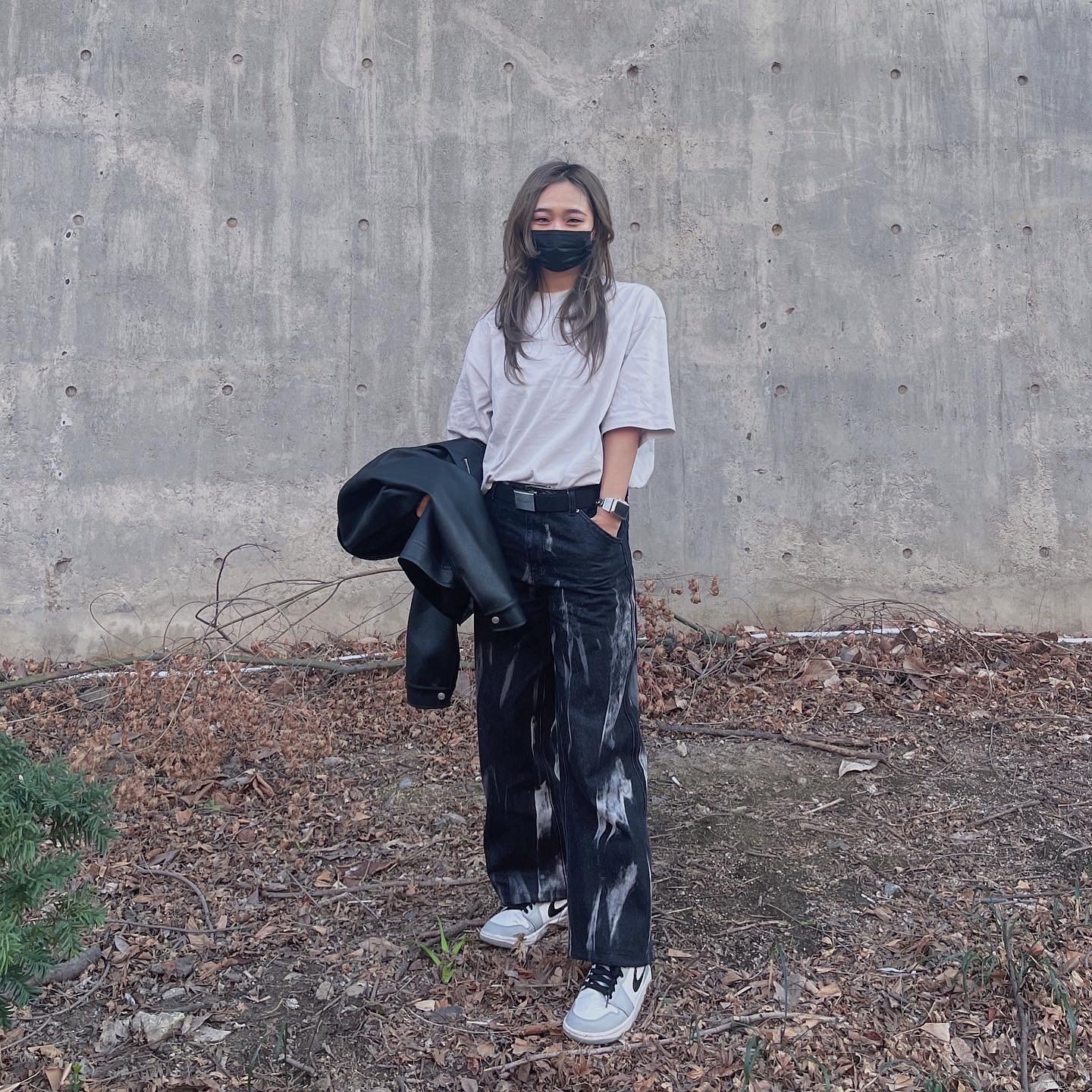 두나 (@_d2_n4) 님의 게시물 | KREAM