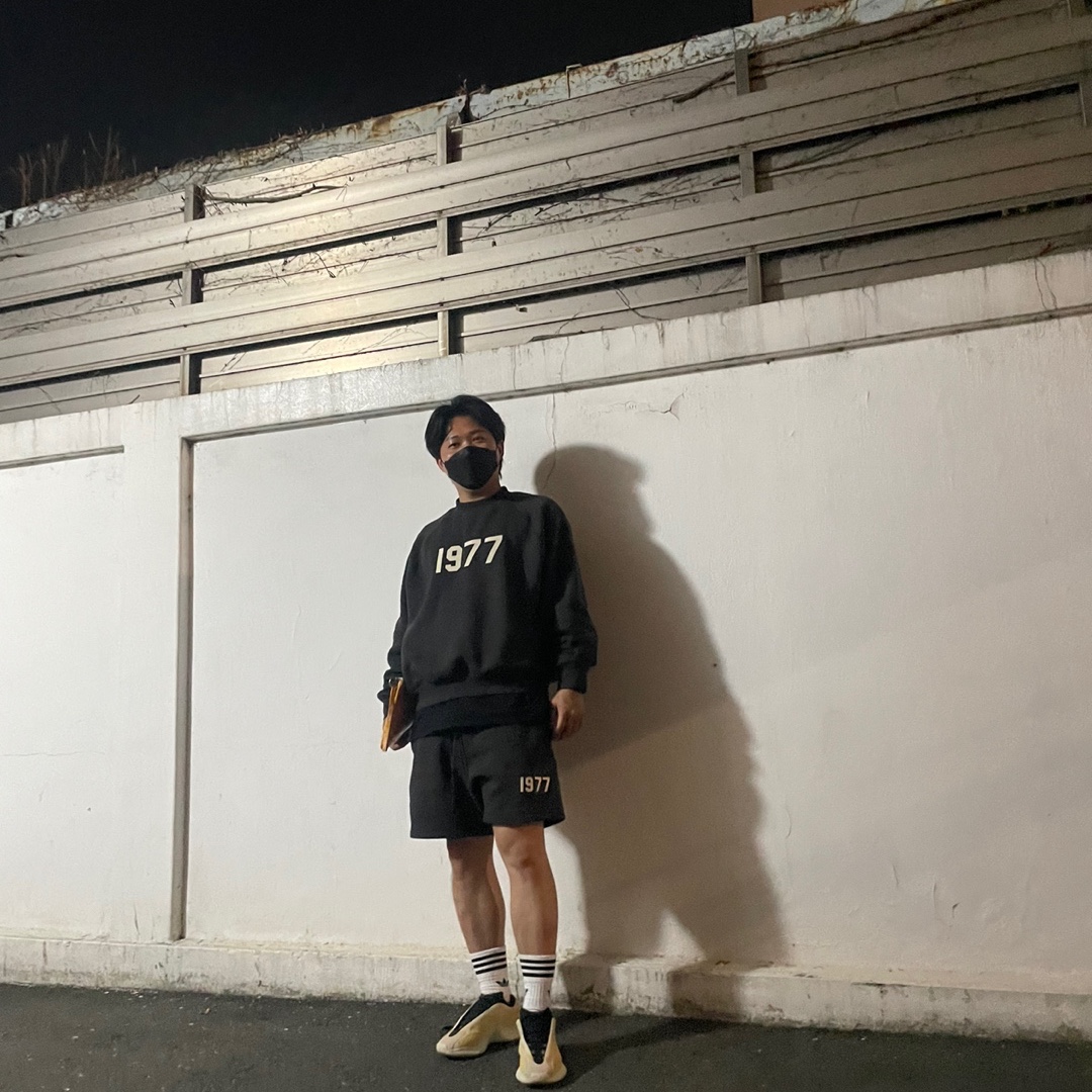 정창용 (@jjj_yong_) 님의 게시물 | KREAM