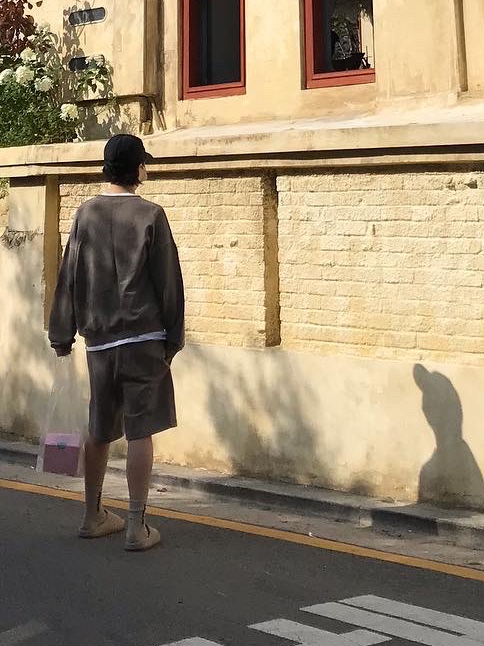 🐛 (@zi_ne) 님의 게시물 | KREAM