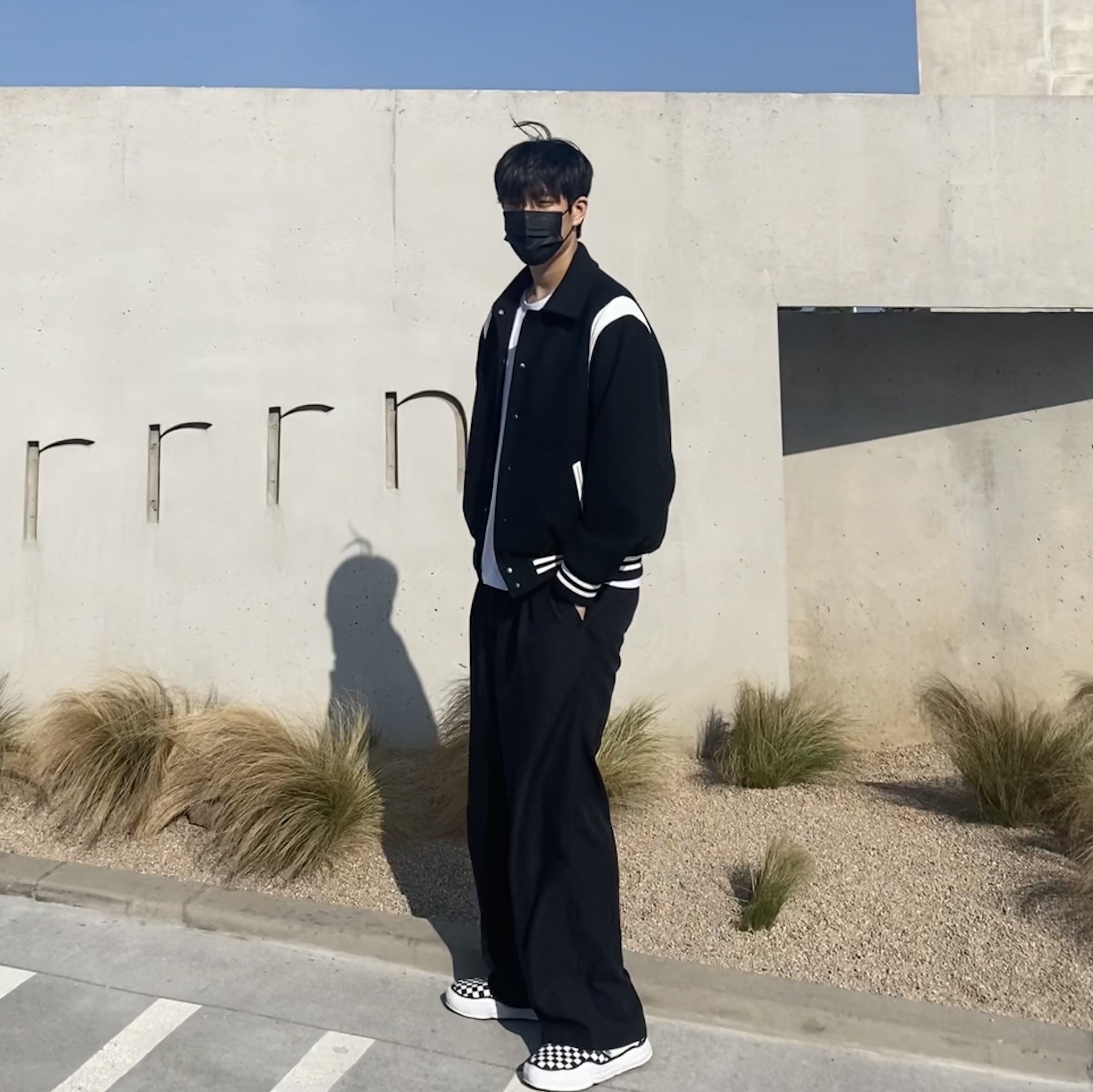 (@0ezehy) 님의 게시물 | KREAM