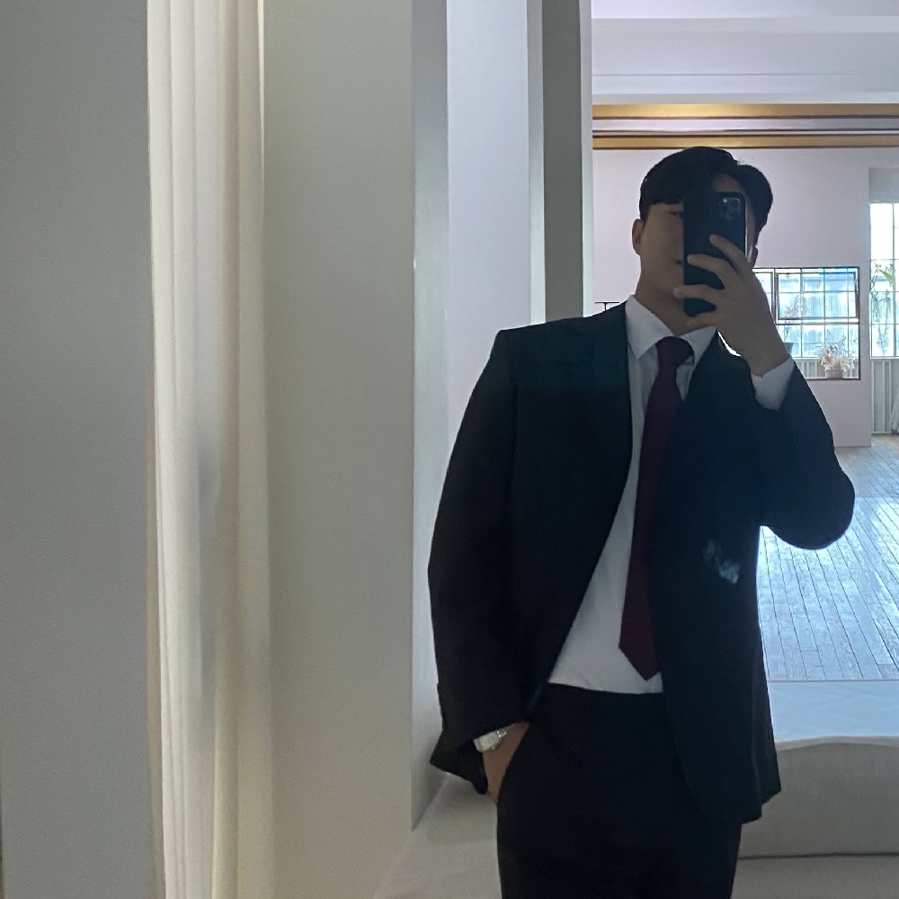 wjdghkahr125 (@jj_hhmm) 님의 게시물 | KREAM