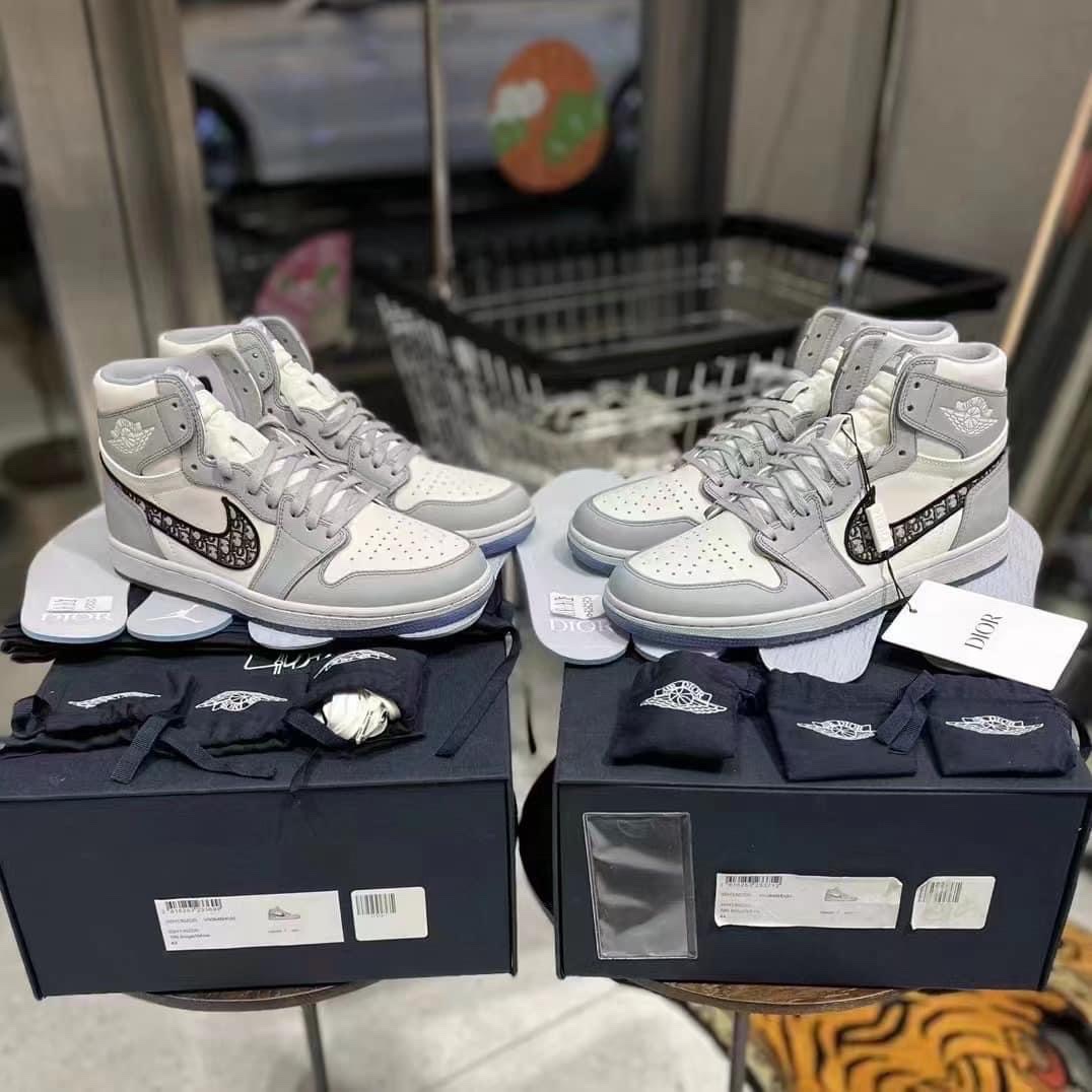 이하은 (@happil.y) 님의 게시물 | KREAM