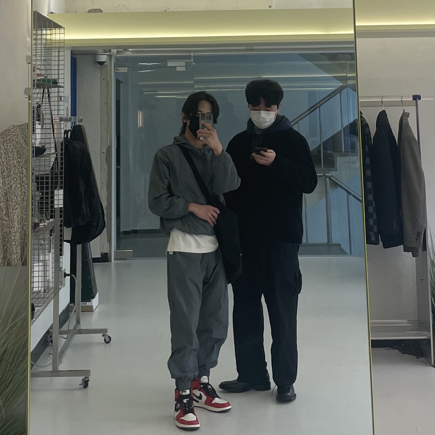 정대호 (@gillust) 님의 게시물 | KREAM