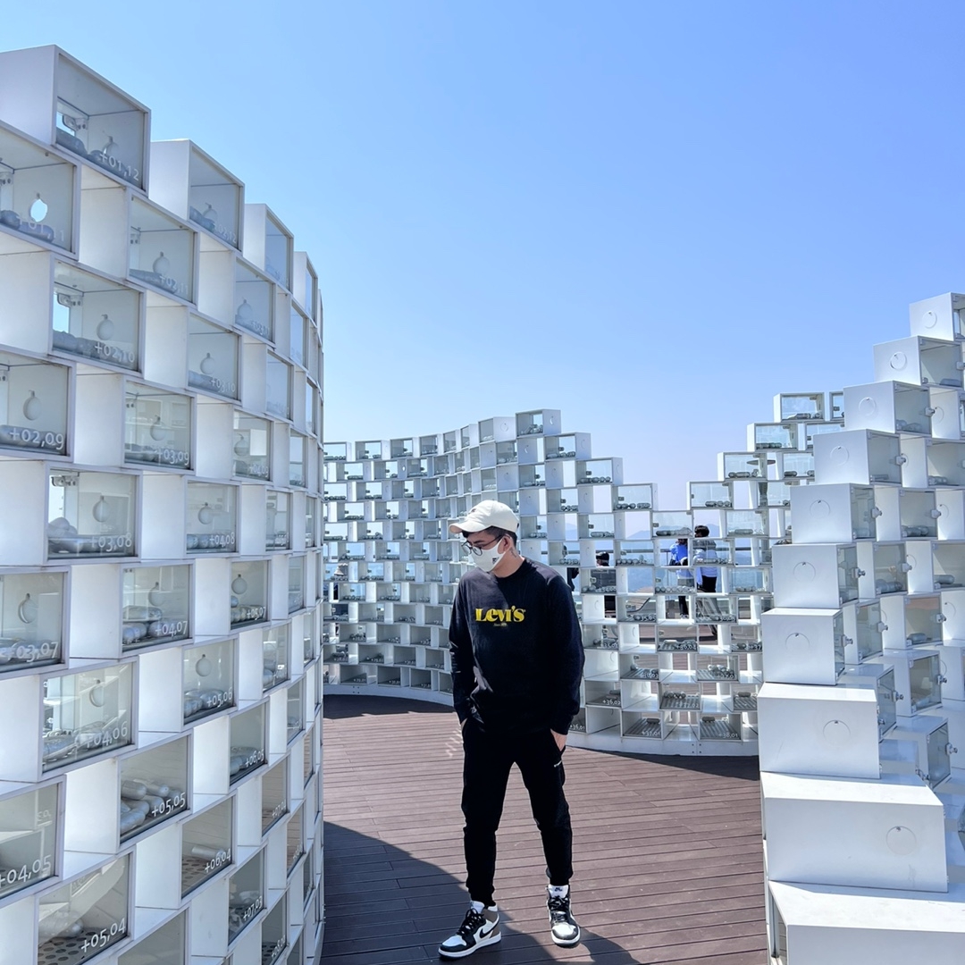 sandro_kosa (@specz) 님의 게시물 | KREAM