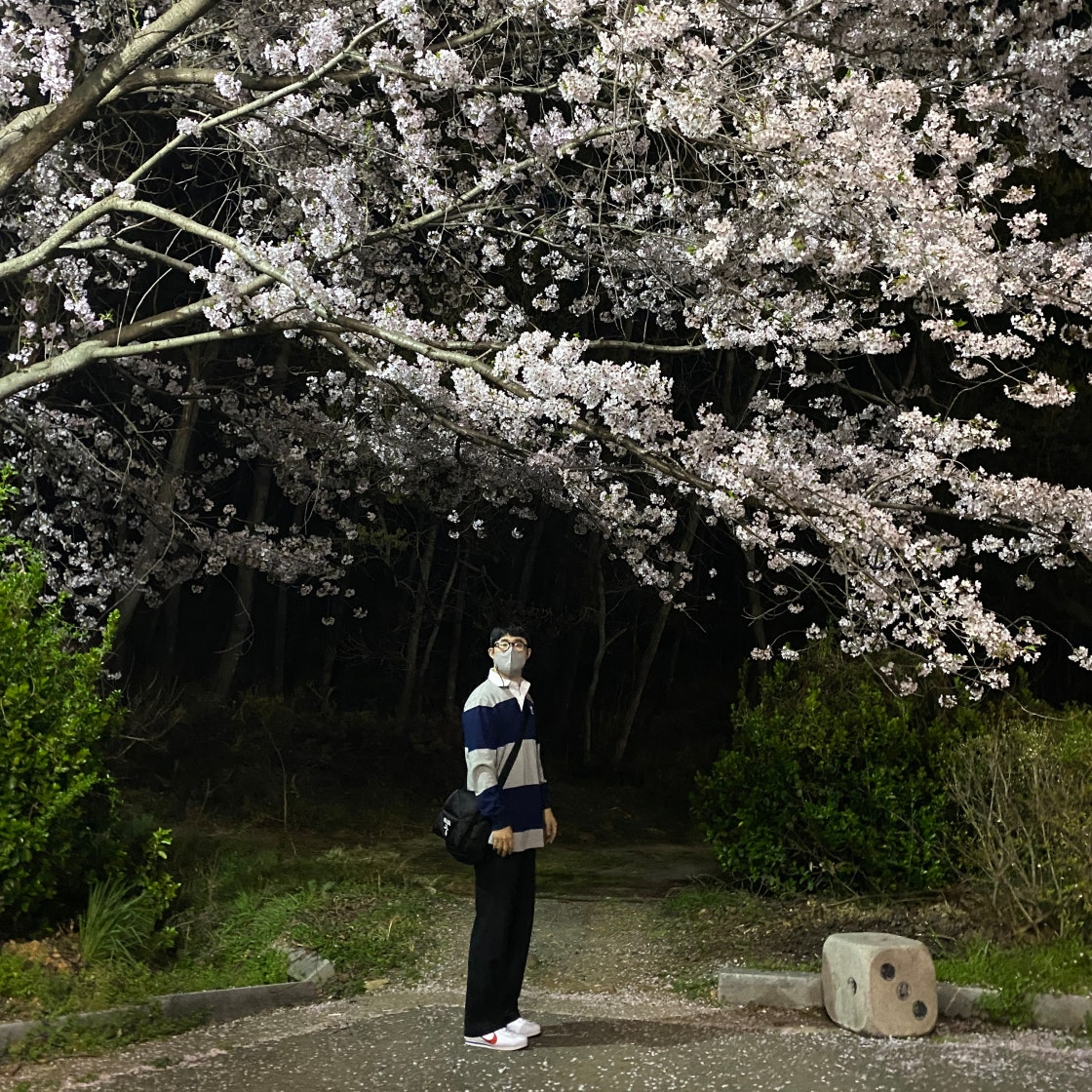 kyh8298 (@zzup_) 님의 게시물 | KREAM