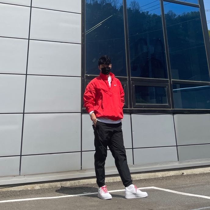 (@_jnkkk) 님의 게시물 | KREAM