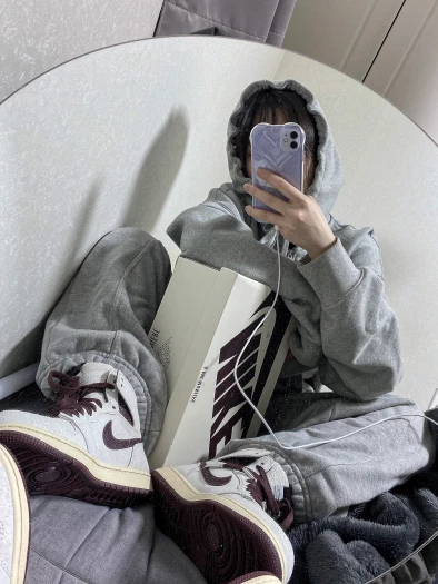 채코리타 (@9ce_7) 님의 게시물 | KREAM