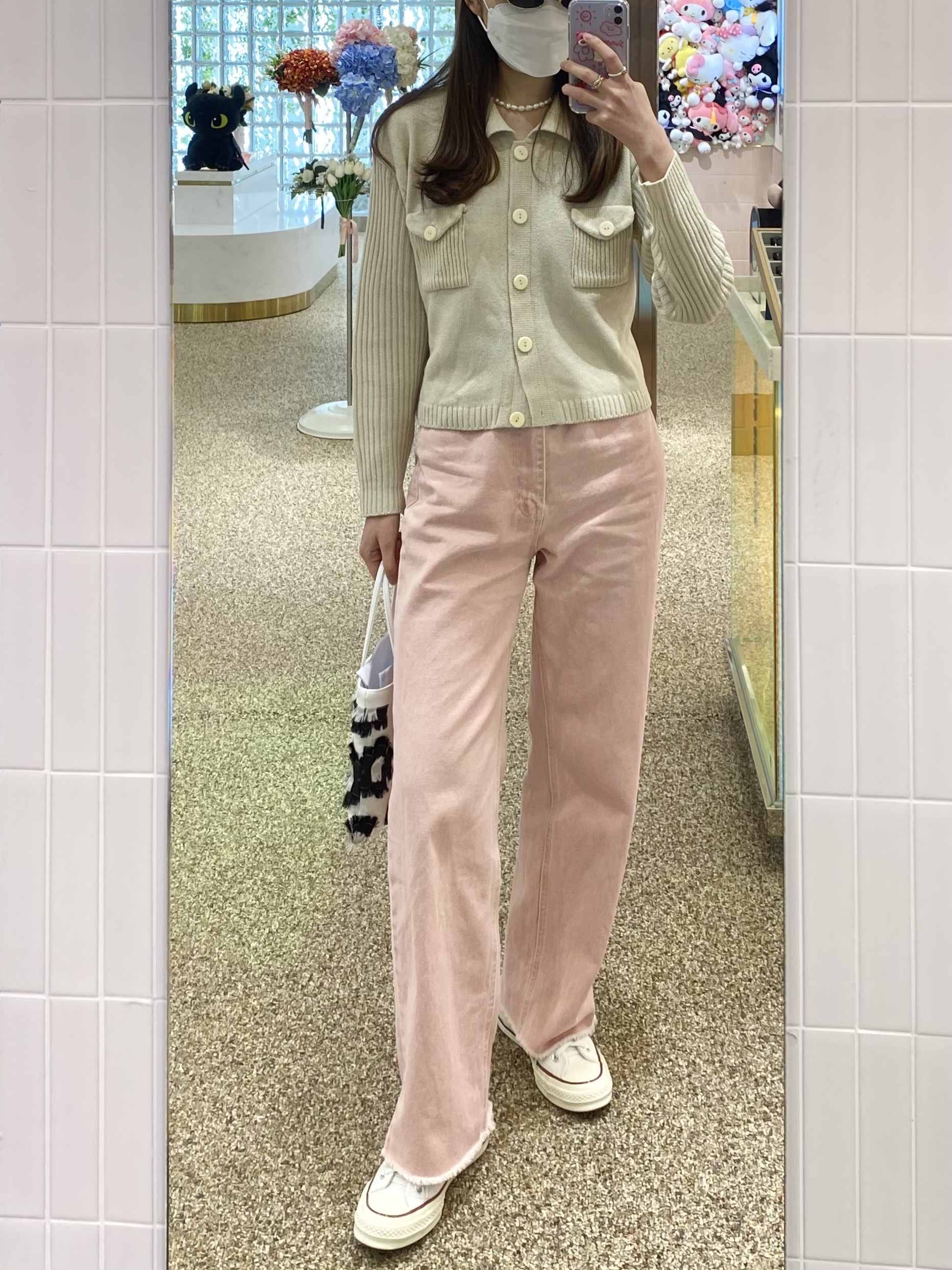 ฅ^•ﻌ•^ฅ (@hy0nida) 님의 게시물 | KREAM