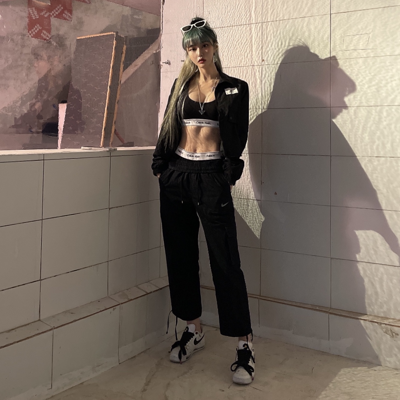 선의 (@hsd_09_) 님의 게시물 | KREAM