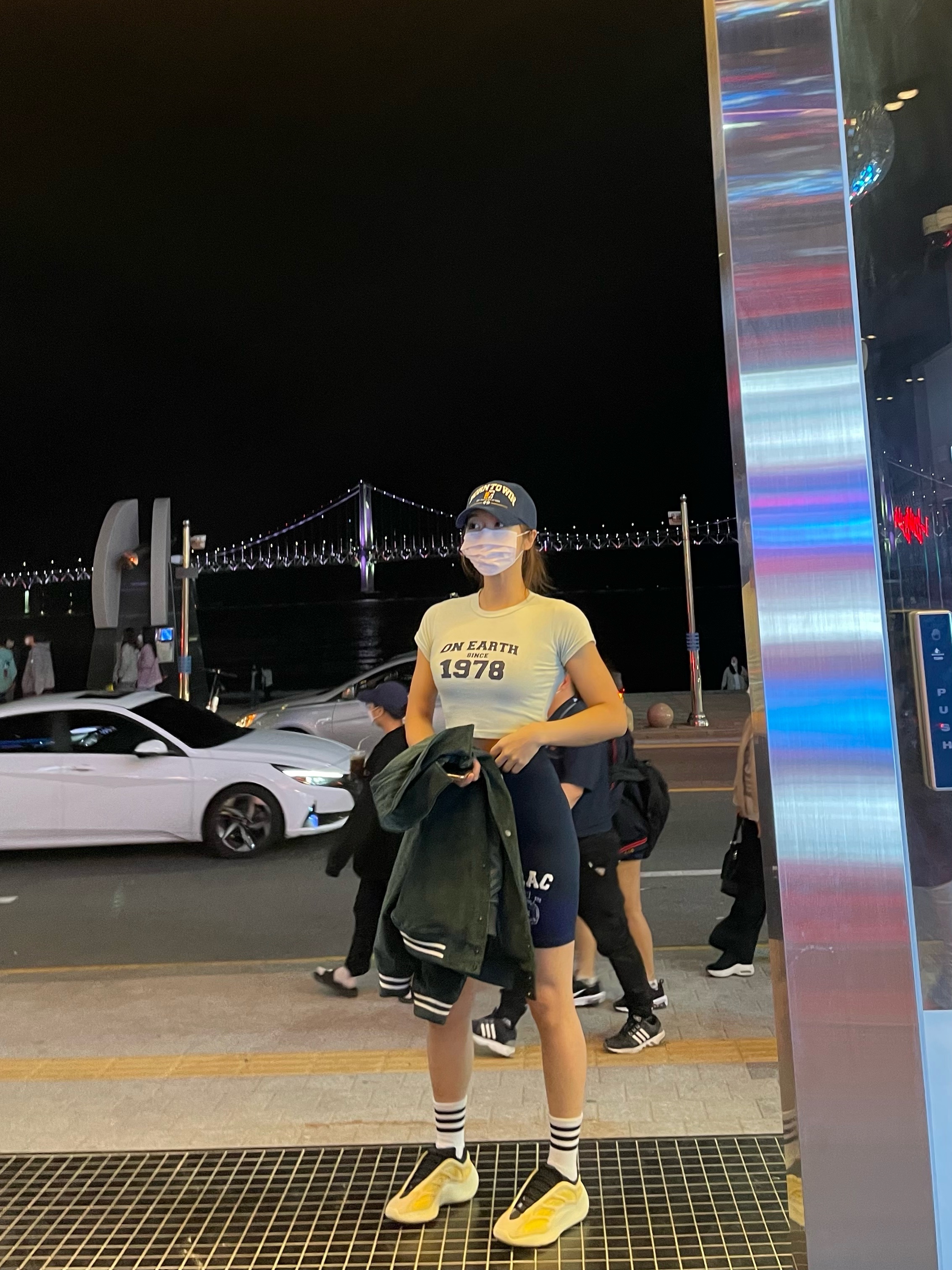 율 🫠 (@i.am_yull) 님의 게시물 | KREAM