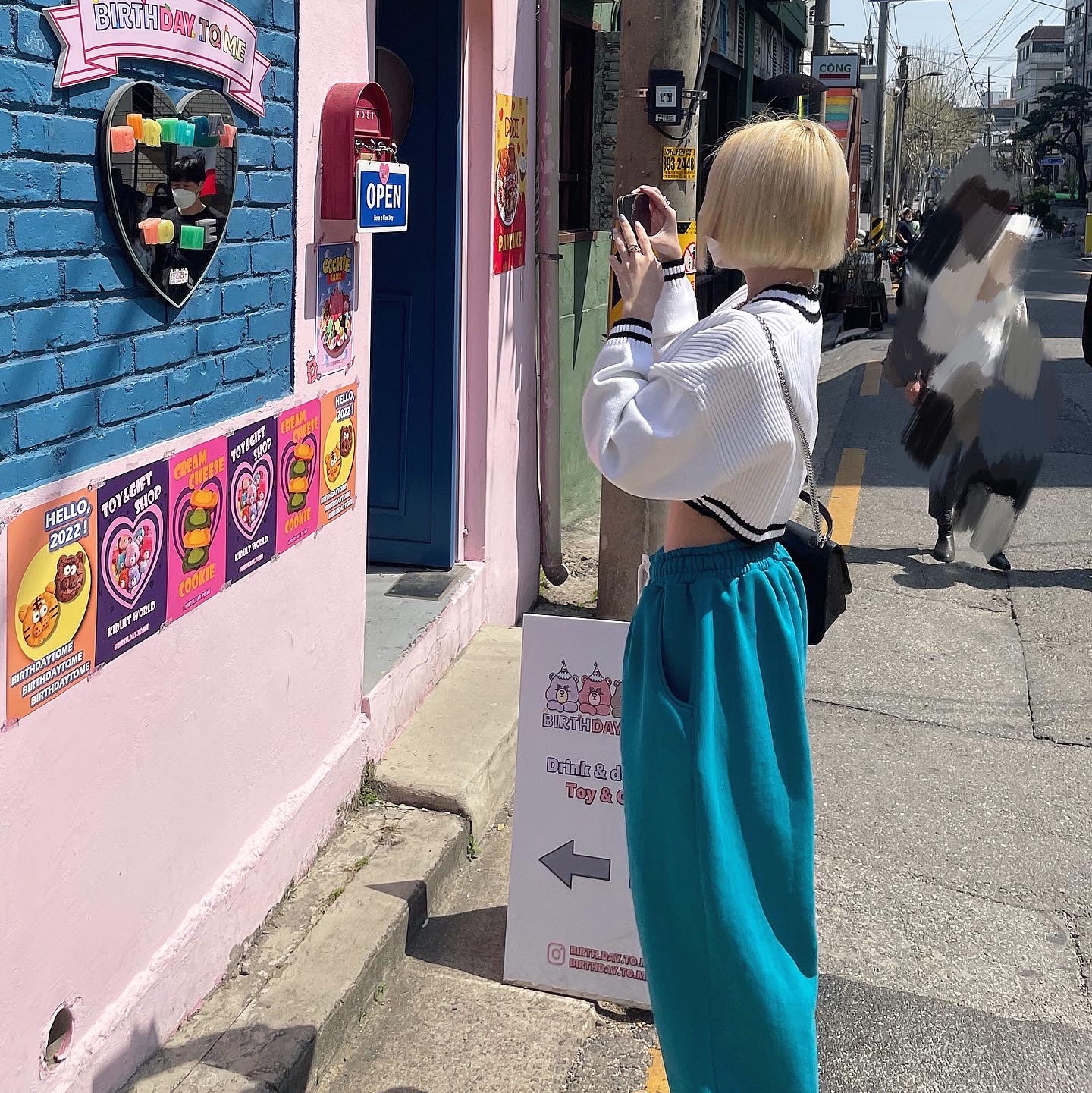 gyul__s2_ (@gyul__s2_) 님의 게시물 | KREAM