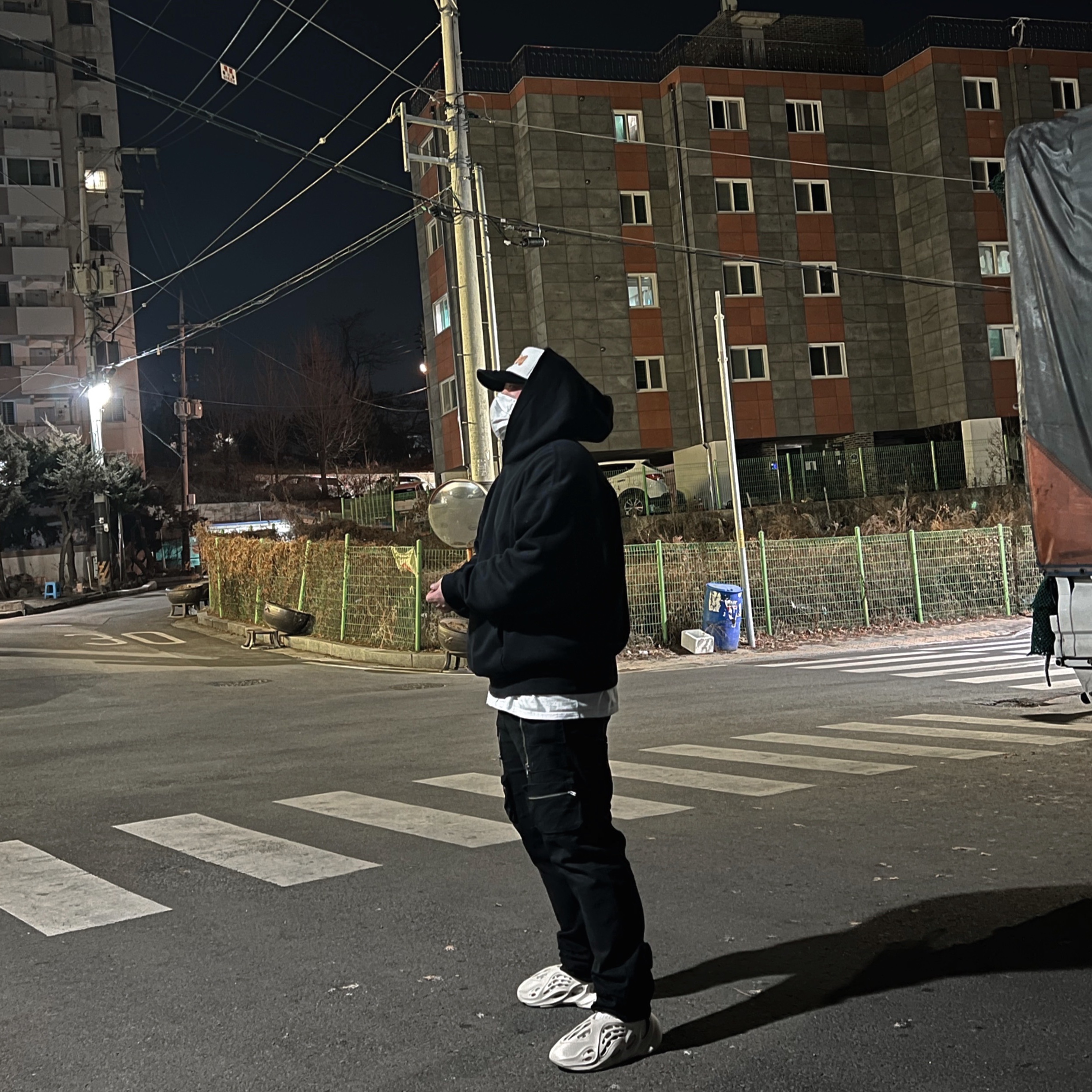 현일 (@illusian3) 님의 게시물 | KREAM