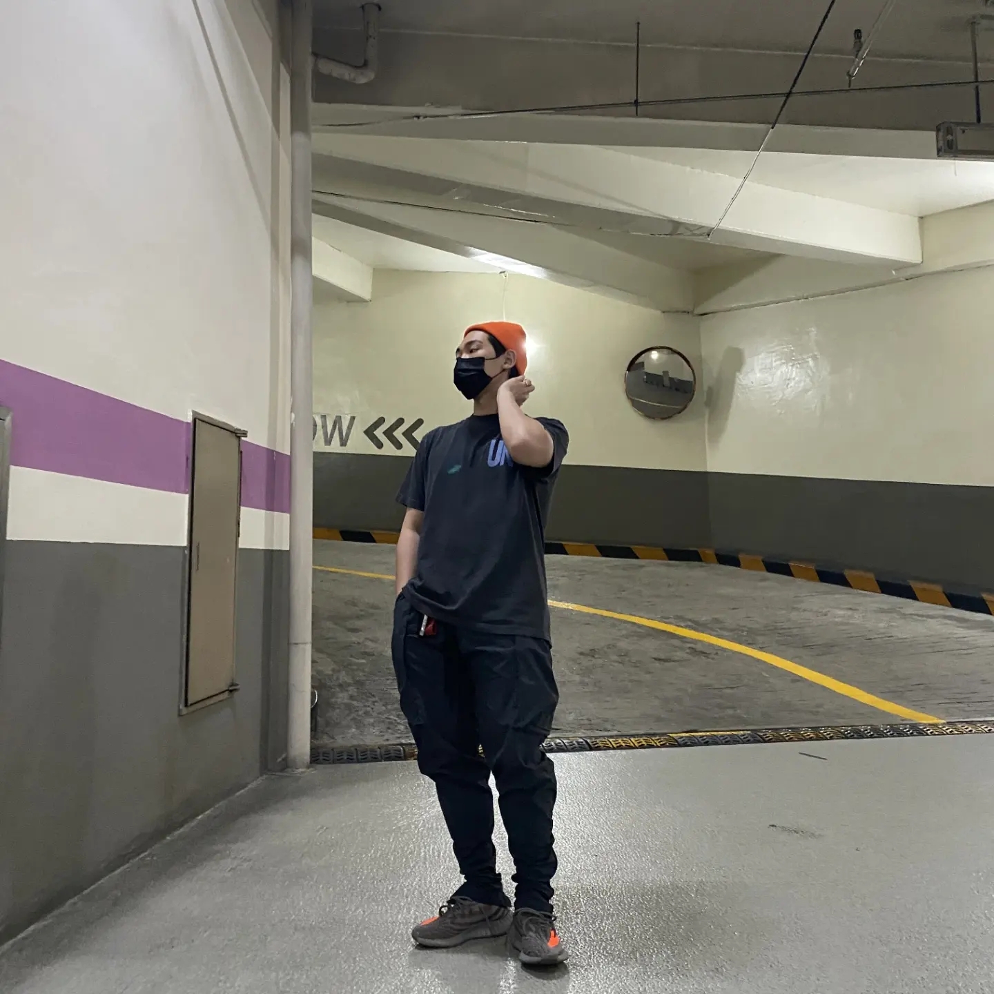 suhho1993 (@vovsh.sh) 님의 게시물 | KREAM