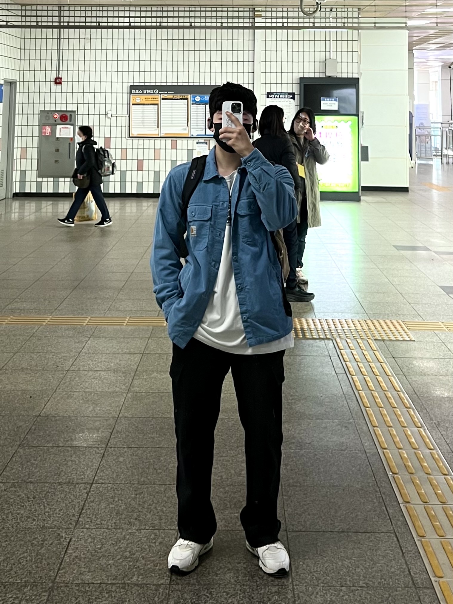 (@tech_s2) 님의 게시물 | KREAM