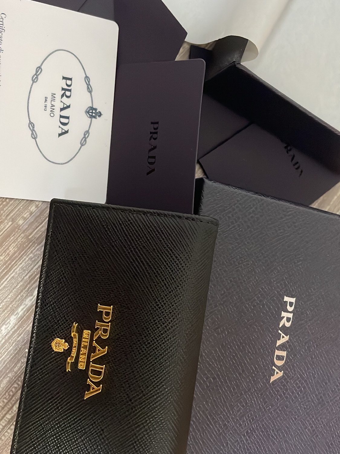 윶 (@syj318) 님의 게시물 | KREAM