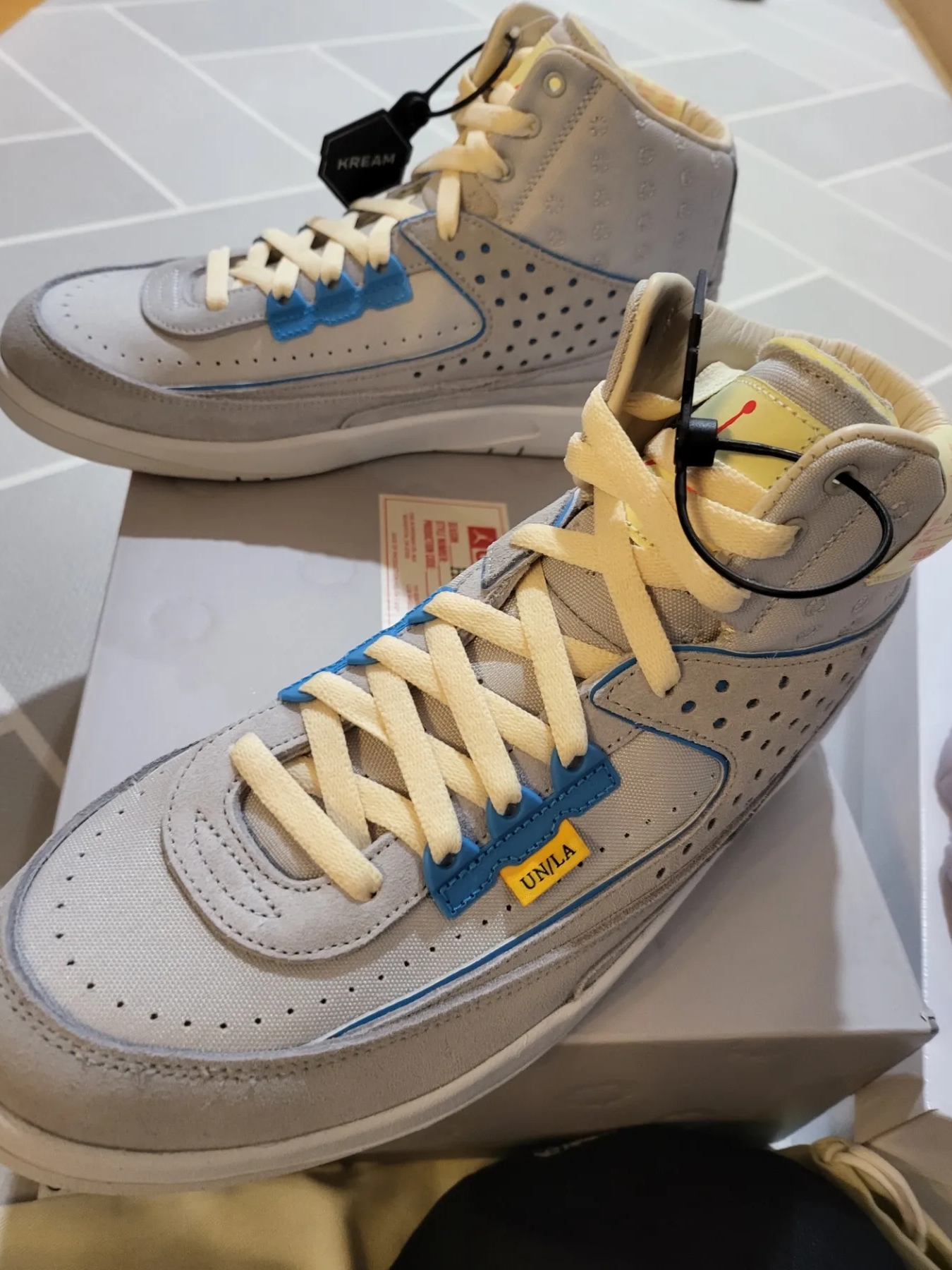 swhufs83 (@feliz_sw) 님의 게시물 | KREAM