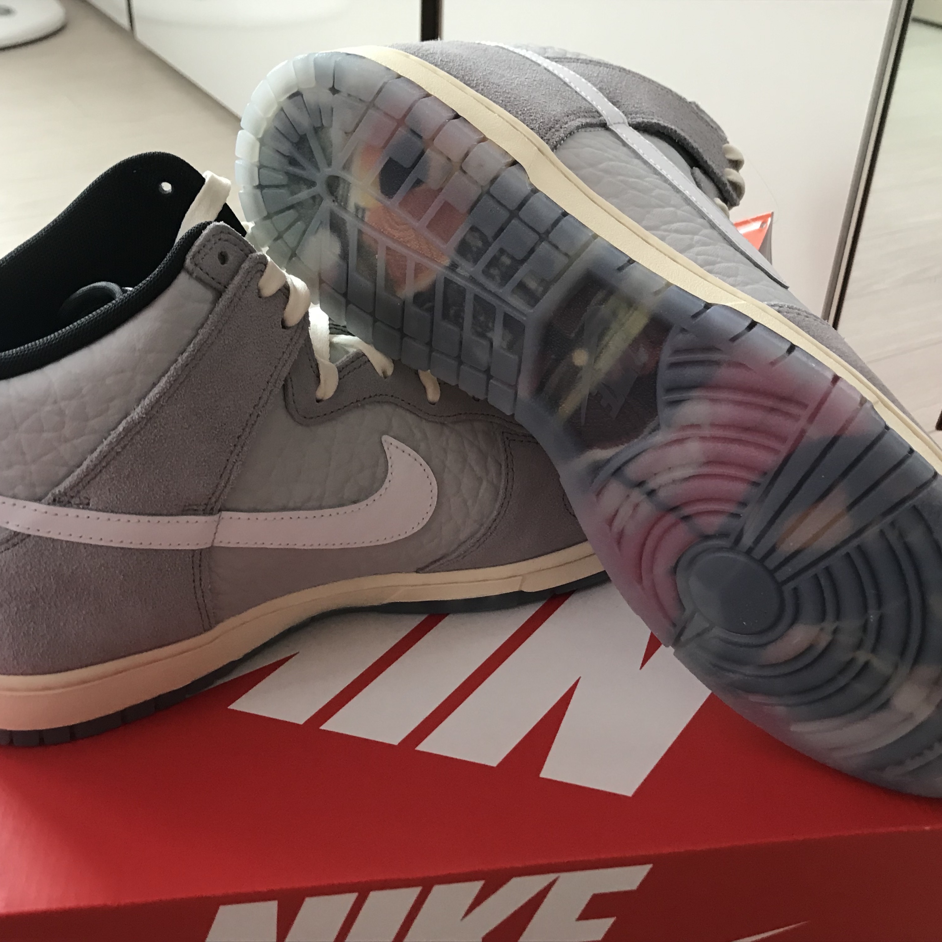 서지예 (@ji_yea) 님의 게시물 | KREAM