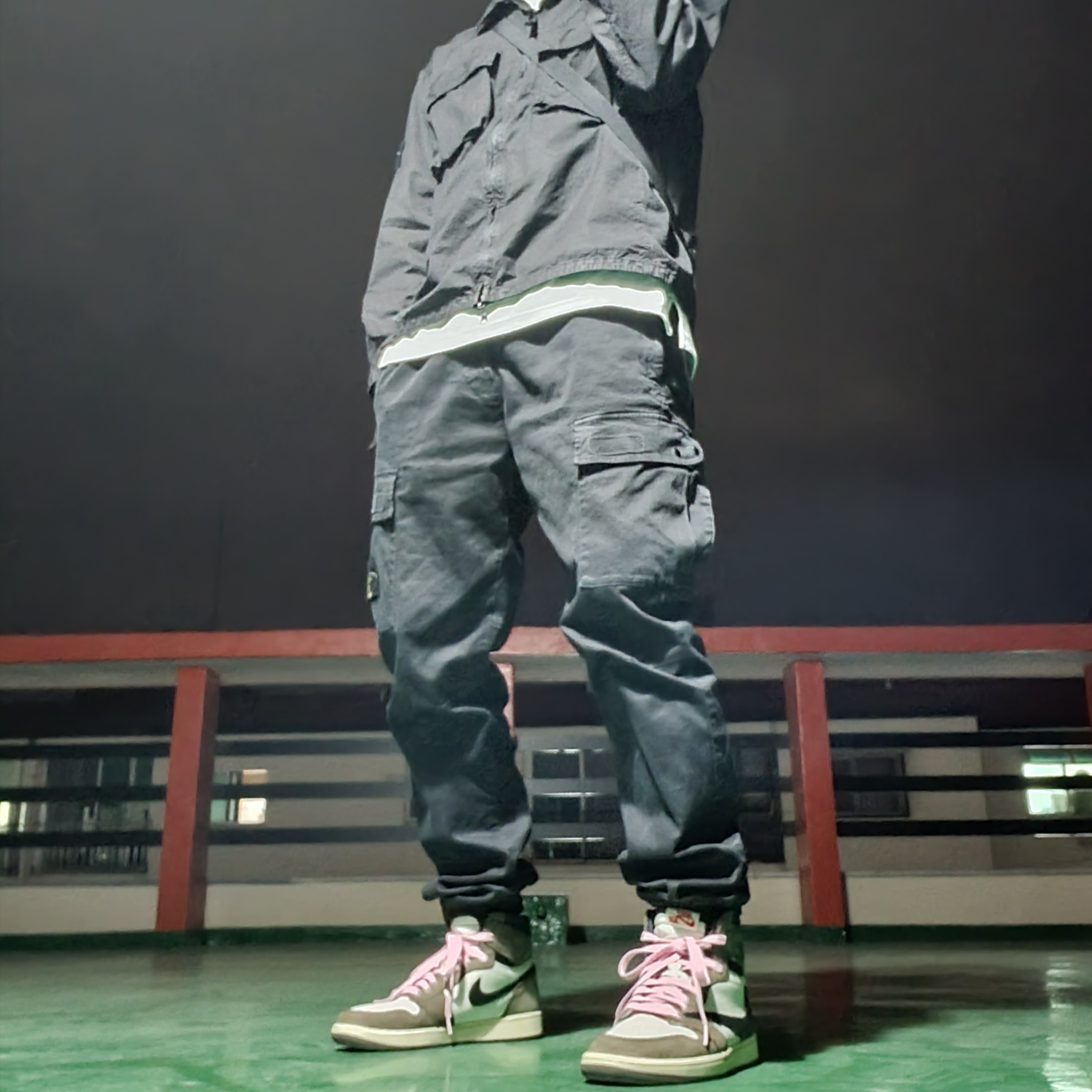 꺼낸다 (@k1m_0j) 님의 게시물 | KREAM